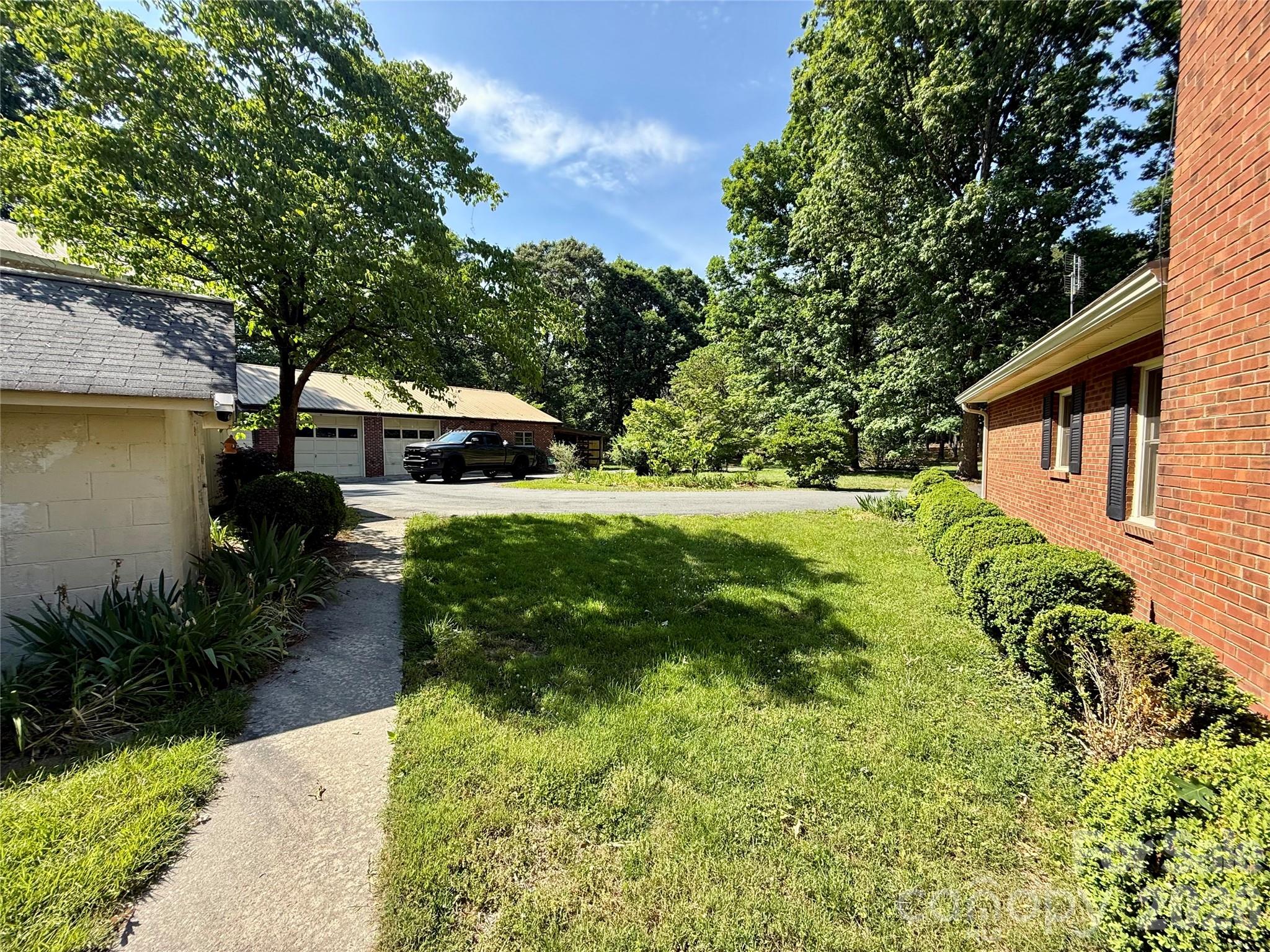 Home for sale at 3250 Mount Pleasant Road S, Concord, NC — photo 11 of 47