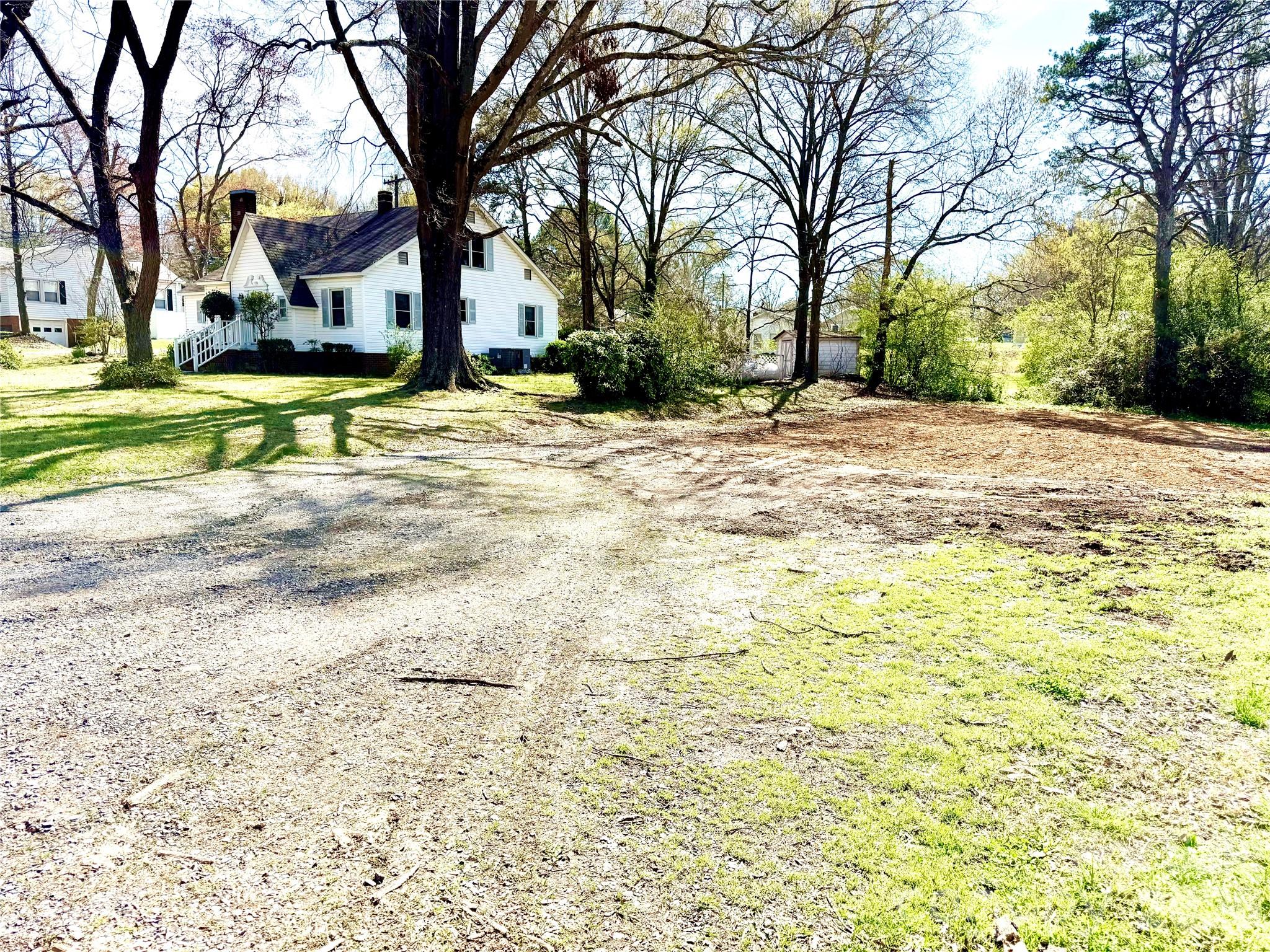1005 N Main Street, Oakboro, NC - photo 3 of 48