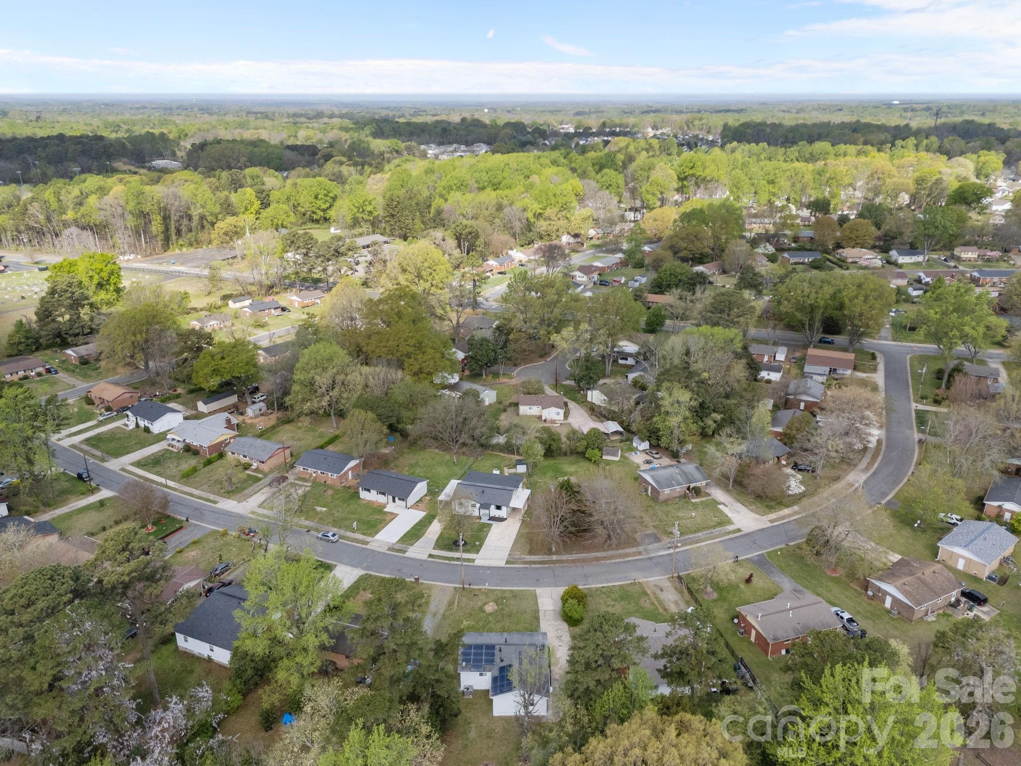 Photo 23 of 9300 Edgevale Drive, Charlotte, NC