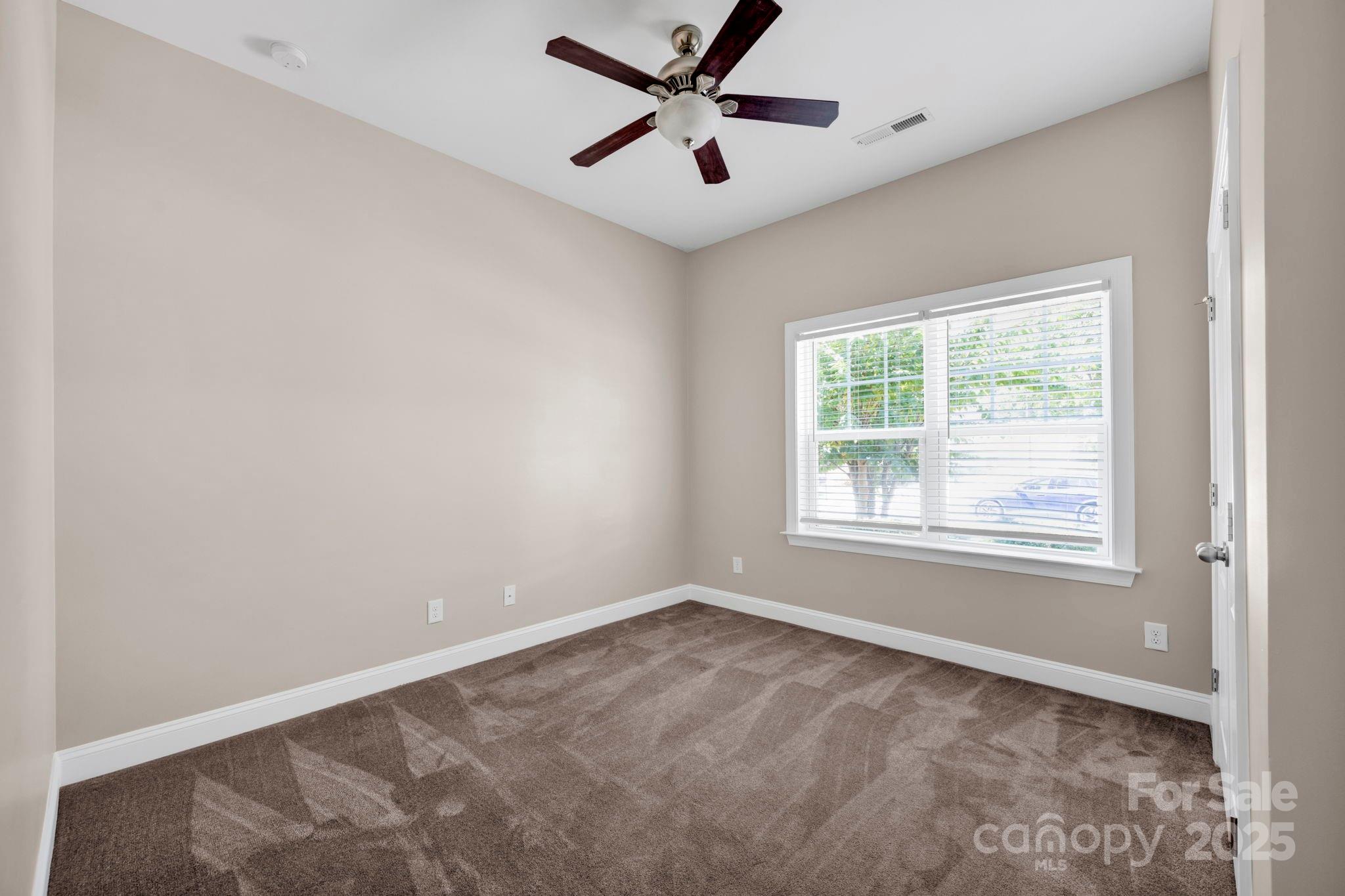 11633 Bradford Park Drive, Davidson, NC - photo 38 of 41