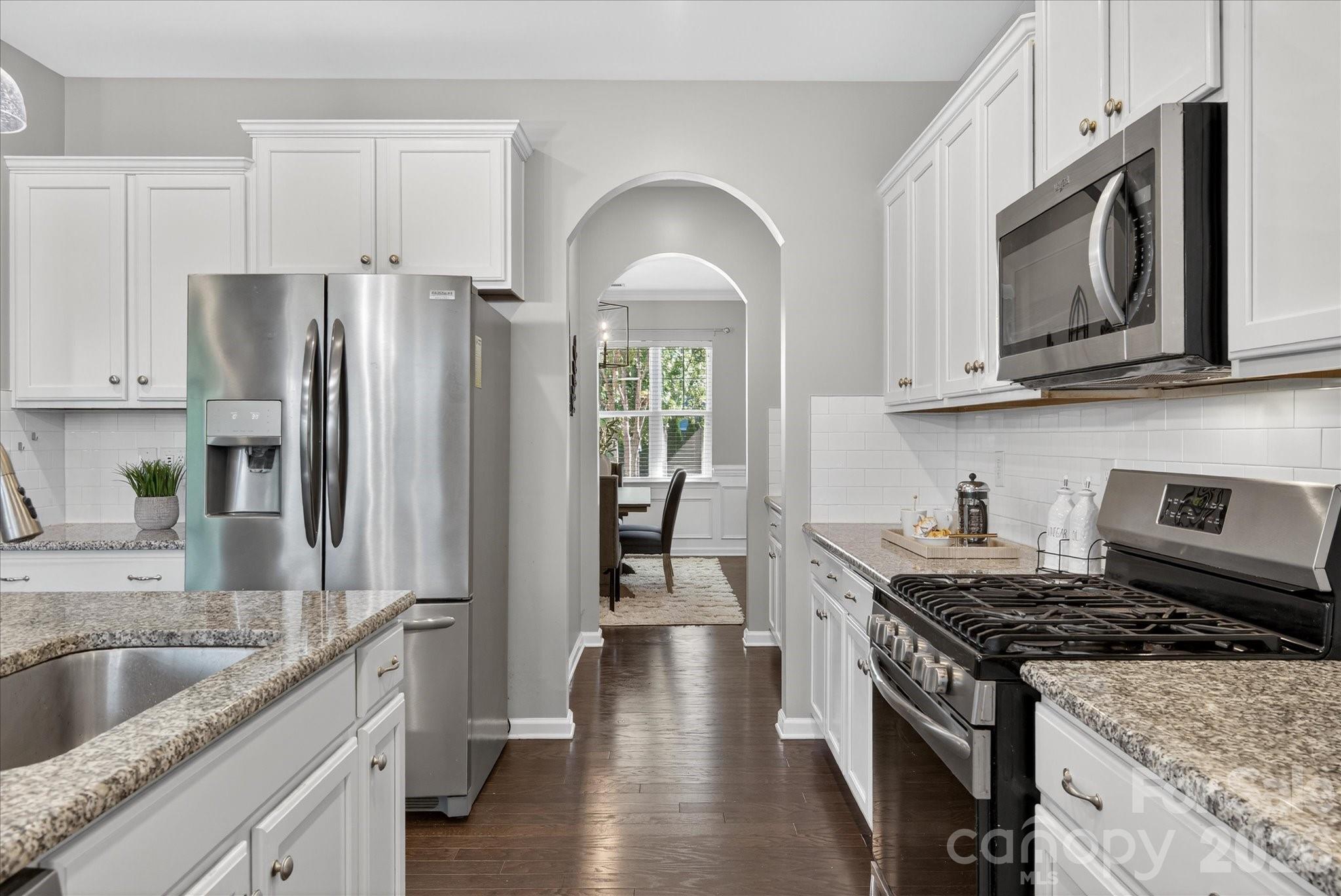 7019 Hamilton Mill Drive, Waxhaw, NC - photo 8 of 48
