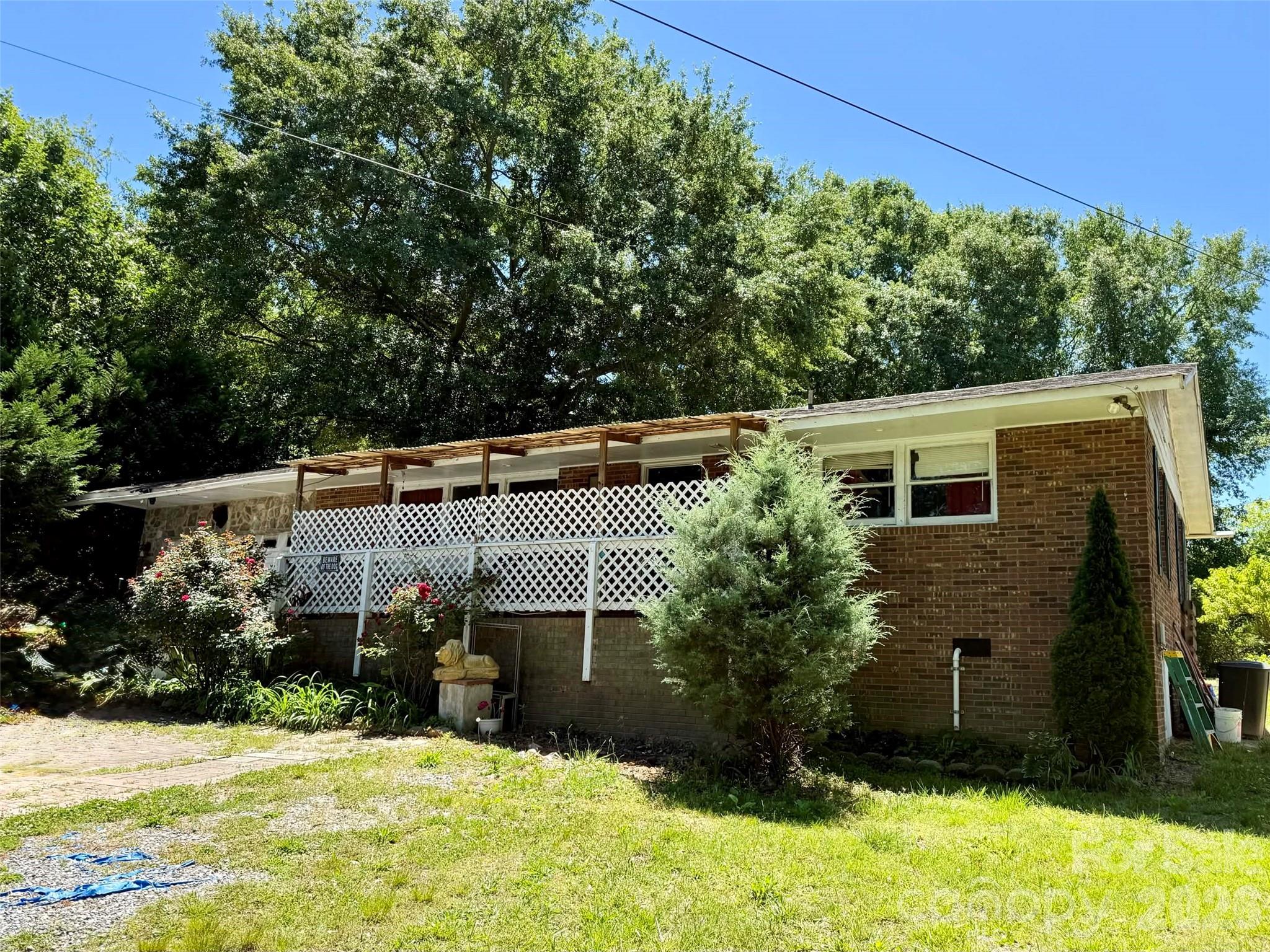 2607 Crescent Lane, Gastonia, NC