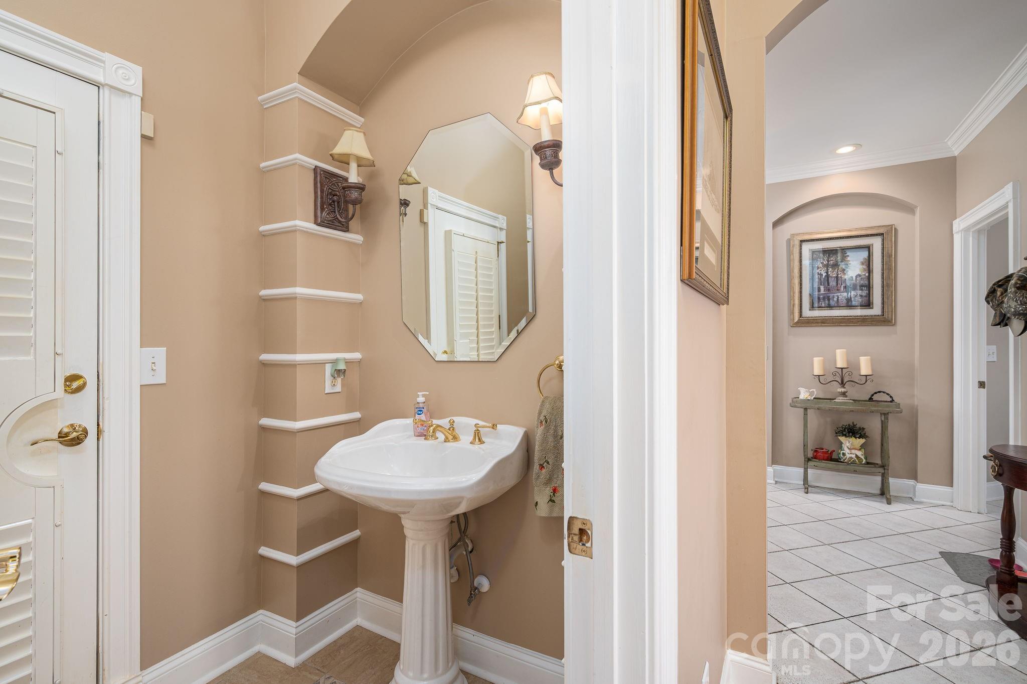Home for sale at 109 Wright Road, Kings Mountain, NC — photo 10 of 36