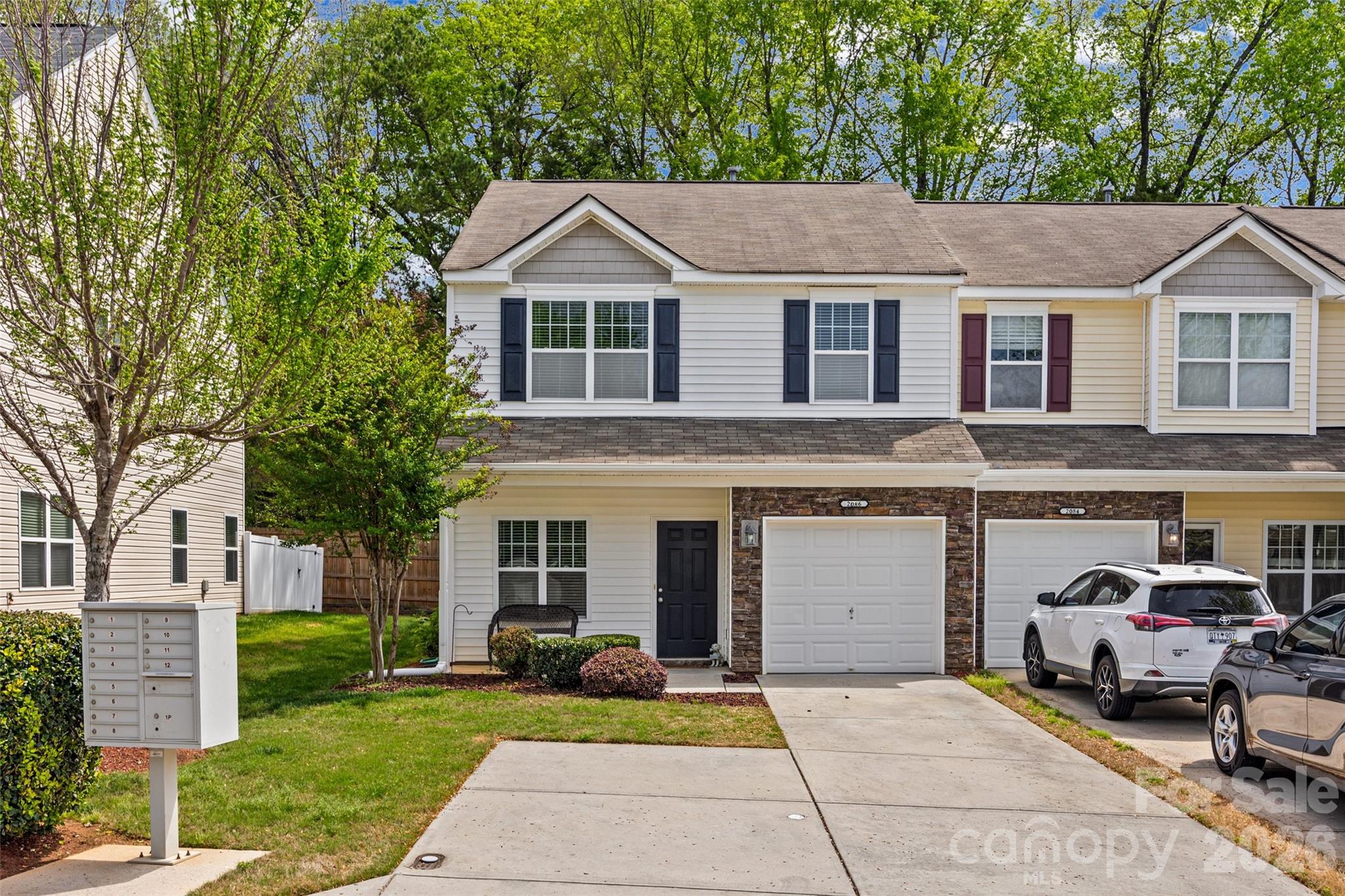 2086 Shady Pond Drive, Lake Wylie, SC