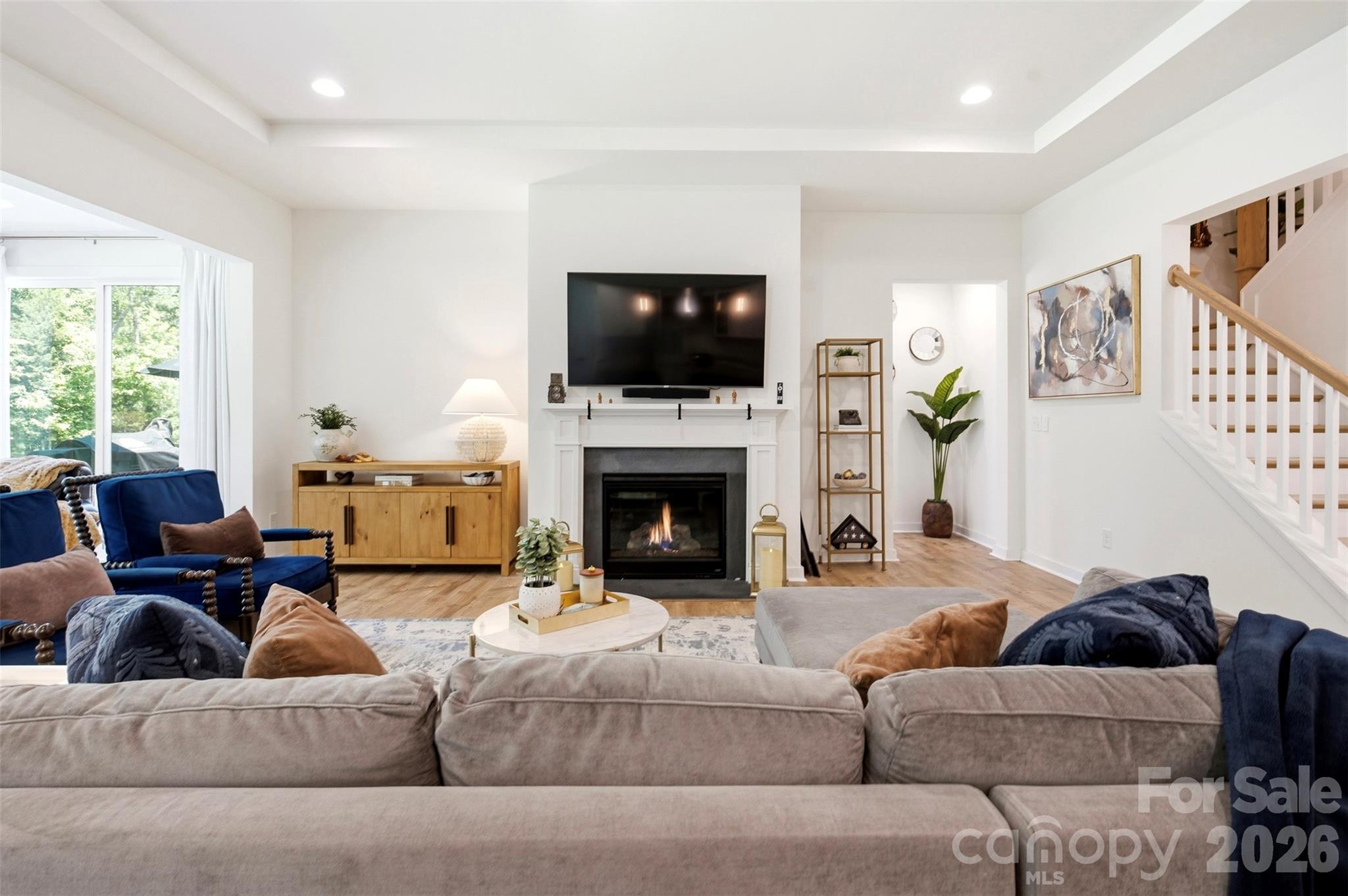Photo 9 of 15611 Walnut Hill Drive, Charlotte, NC