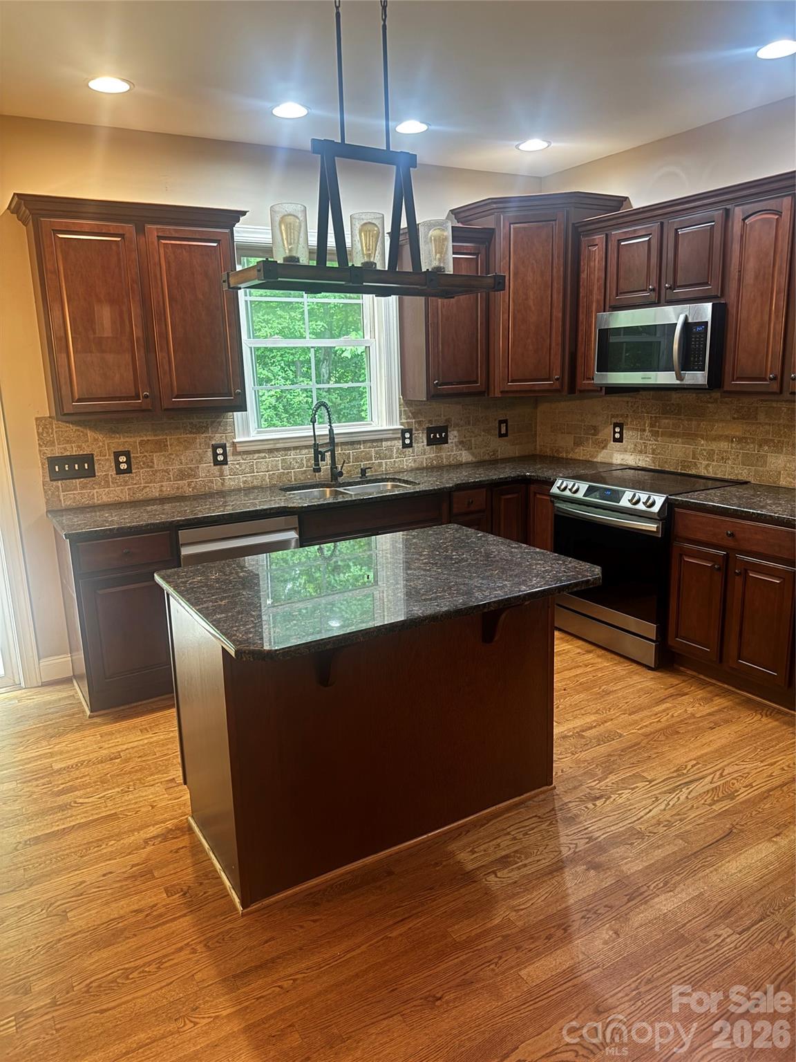 190 Meadow Glen Drive, Troutman, NC - photo 5 of 46