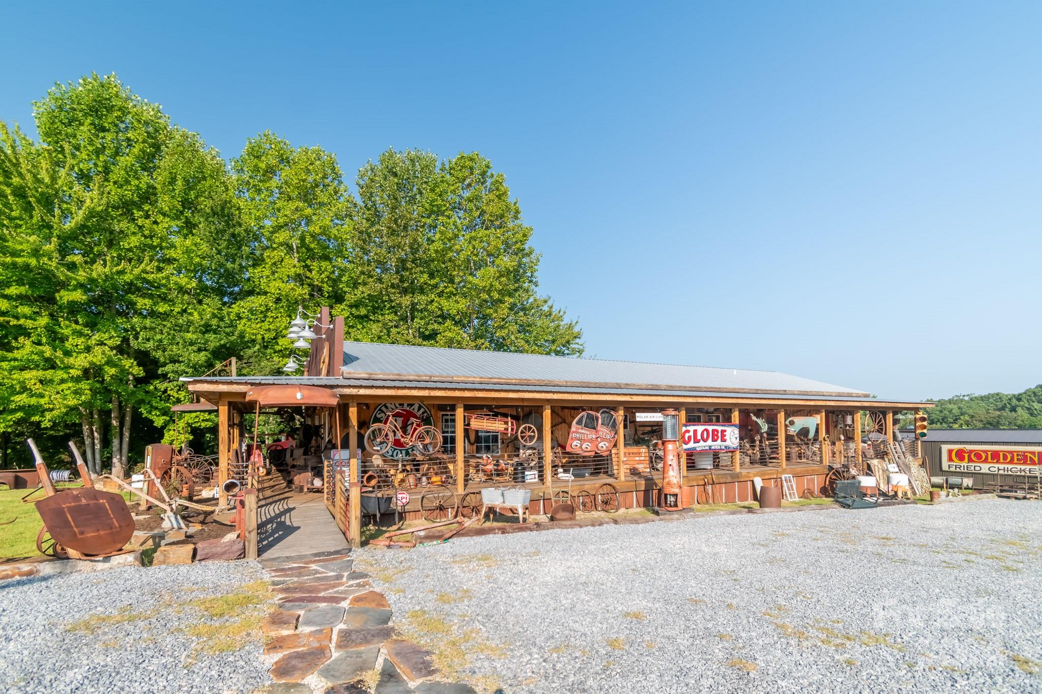 Home for sale at 5067 E Dixon Boulevard, Kings Mountain, NC — photo 5 of 43