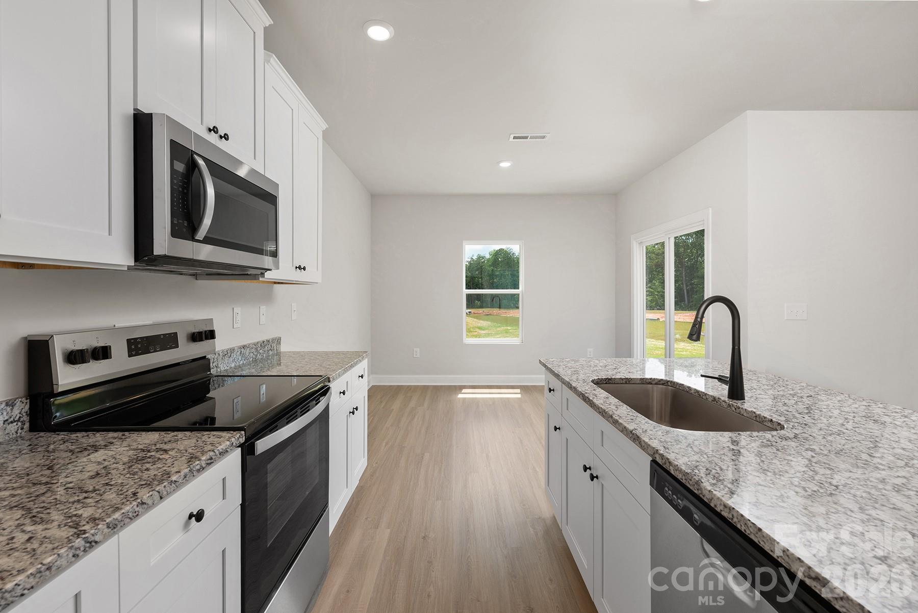 Photo 6 of 6508 Fairford Drive, Charlotte, NC
