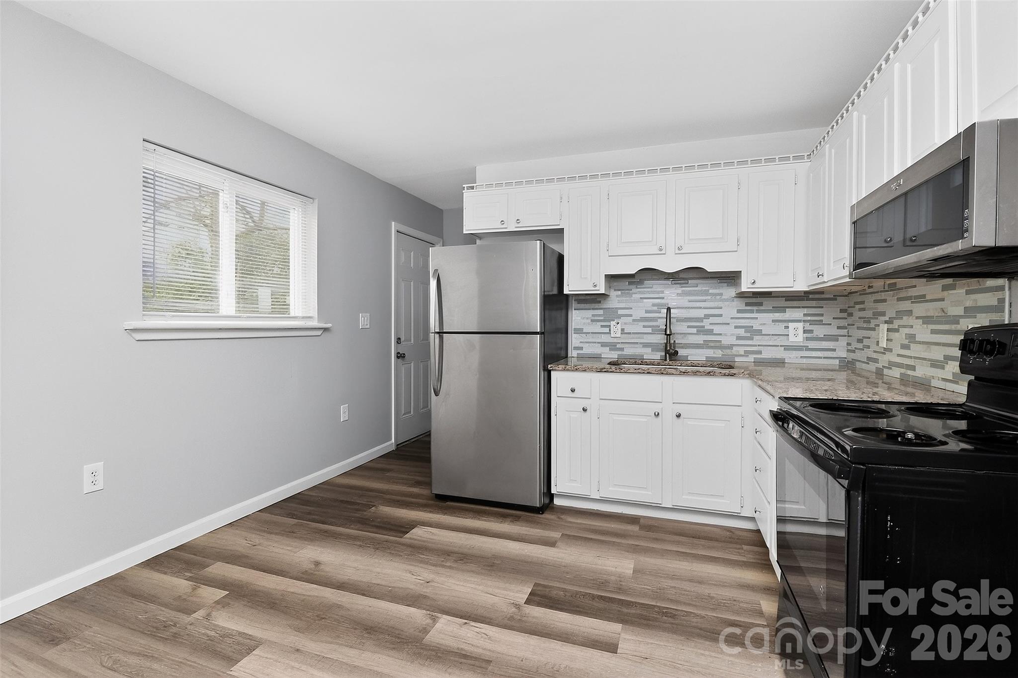 Photo 6 of 1019 Lewiston Avenue, Charlotte, NC