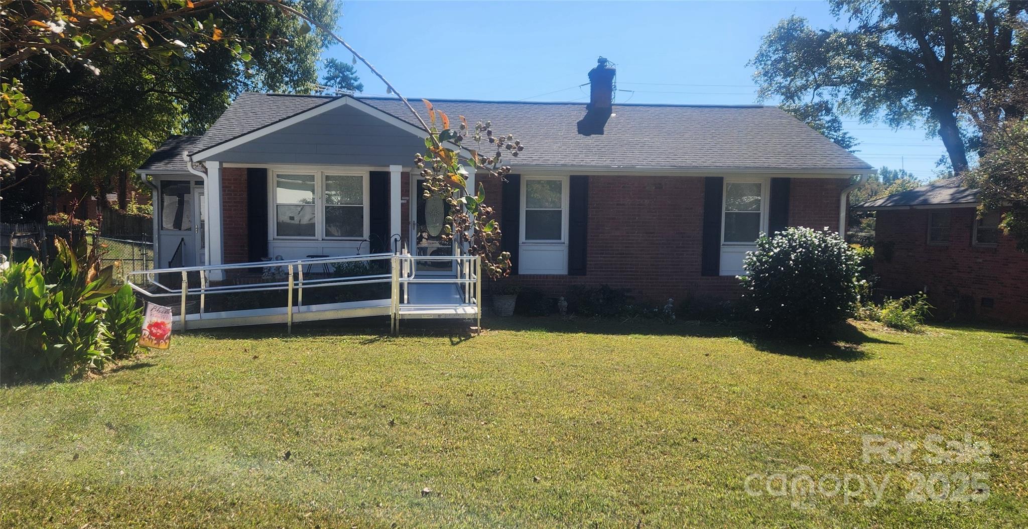 5511 Radford Avenue, Charlotte, NC