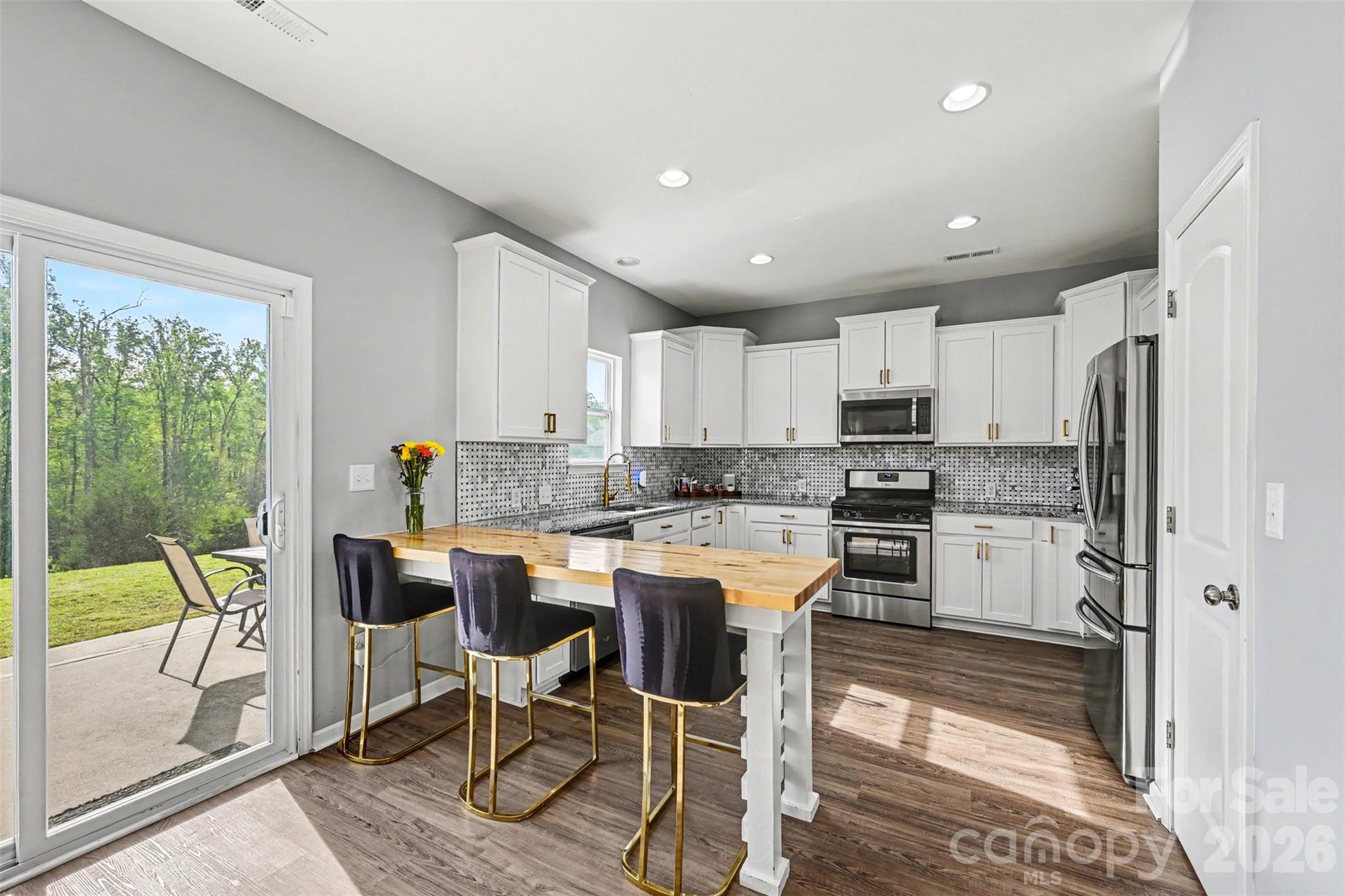 Photo 3 of 7015 Founders Way, Harrisburg, NC