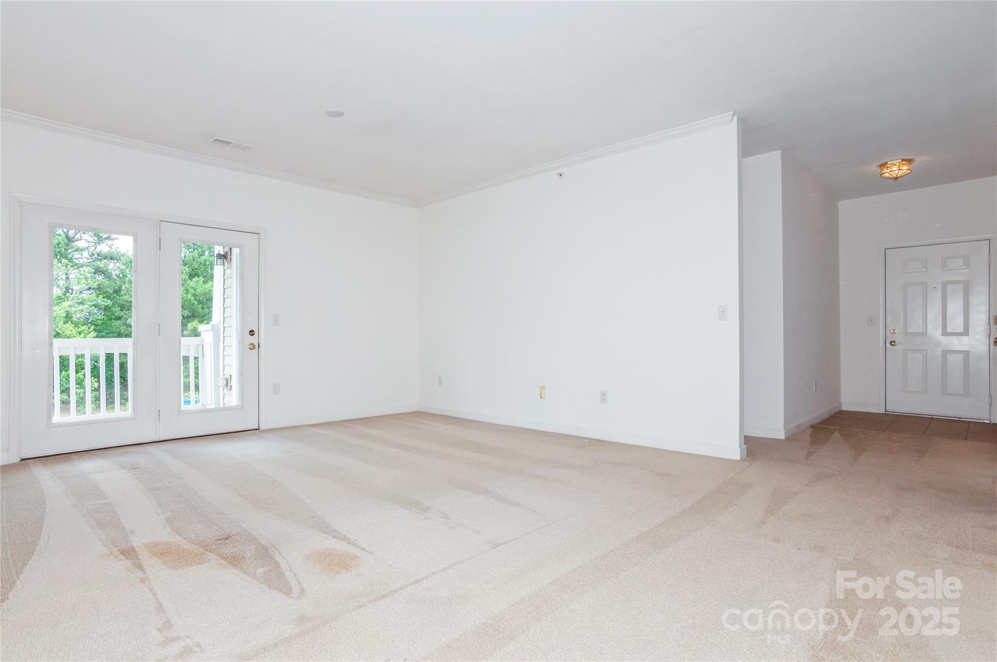 Photo 8 of 11863 Ridgeway Park Drive, Charlotte, NC