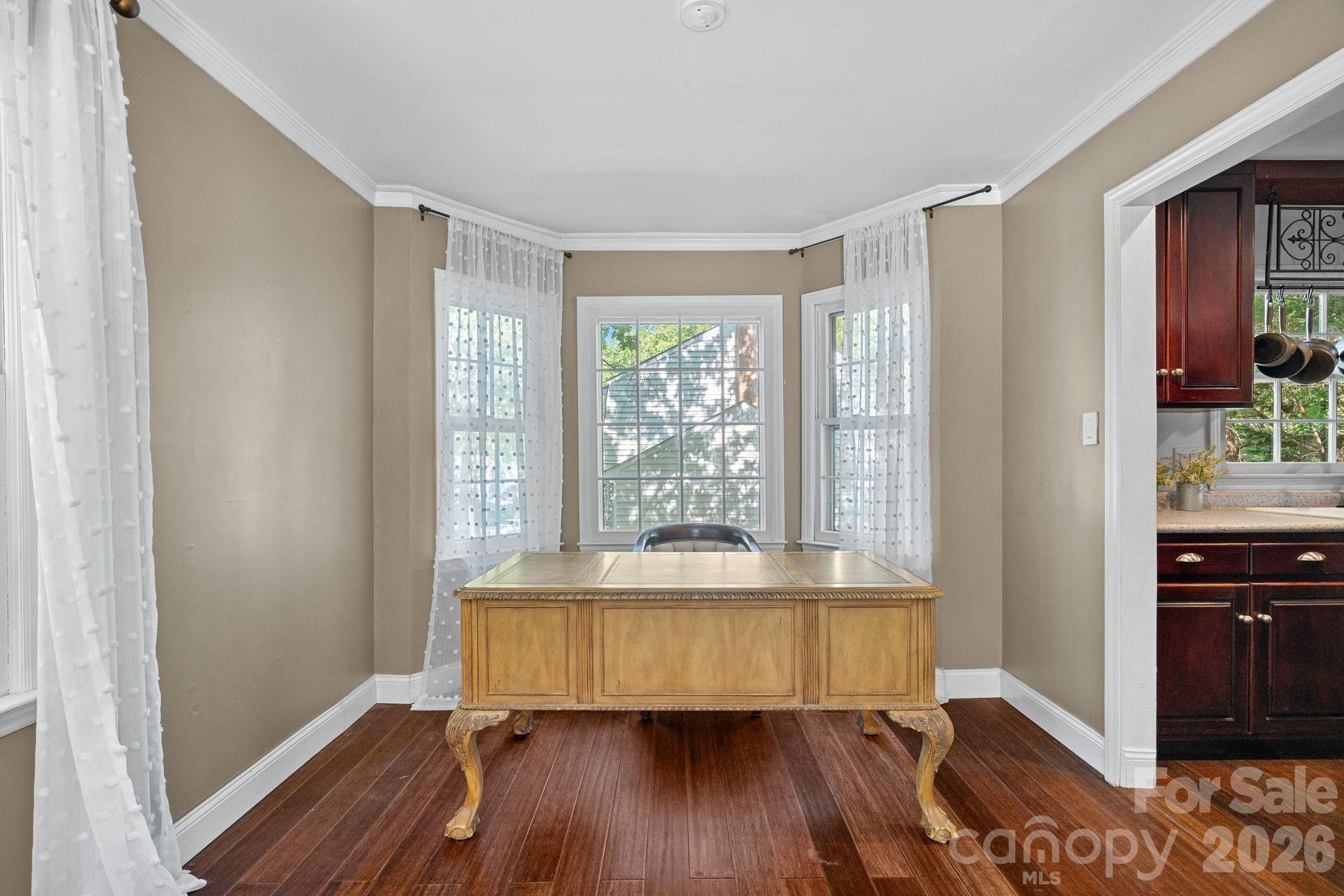 Photo 7 of 817 Bent Wood Court, Matthews, NC
