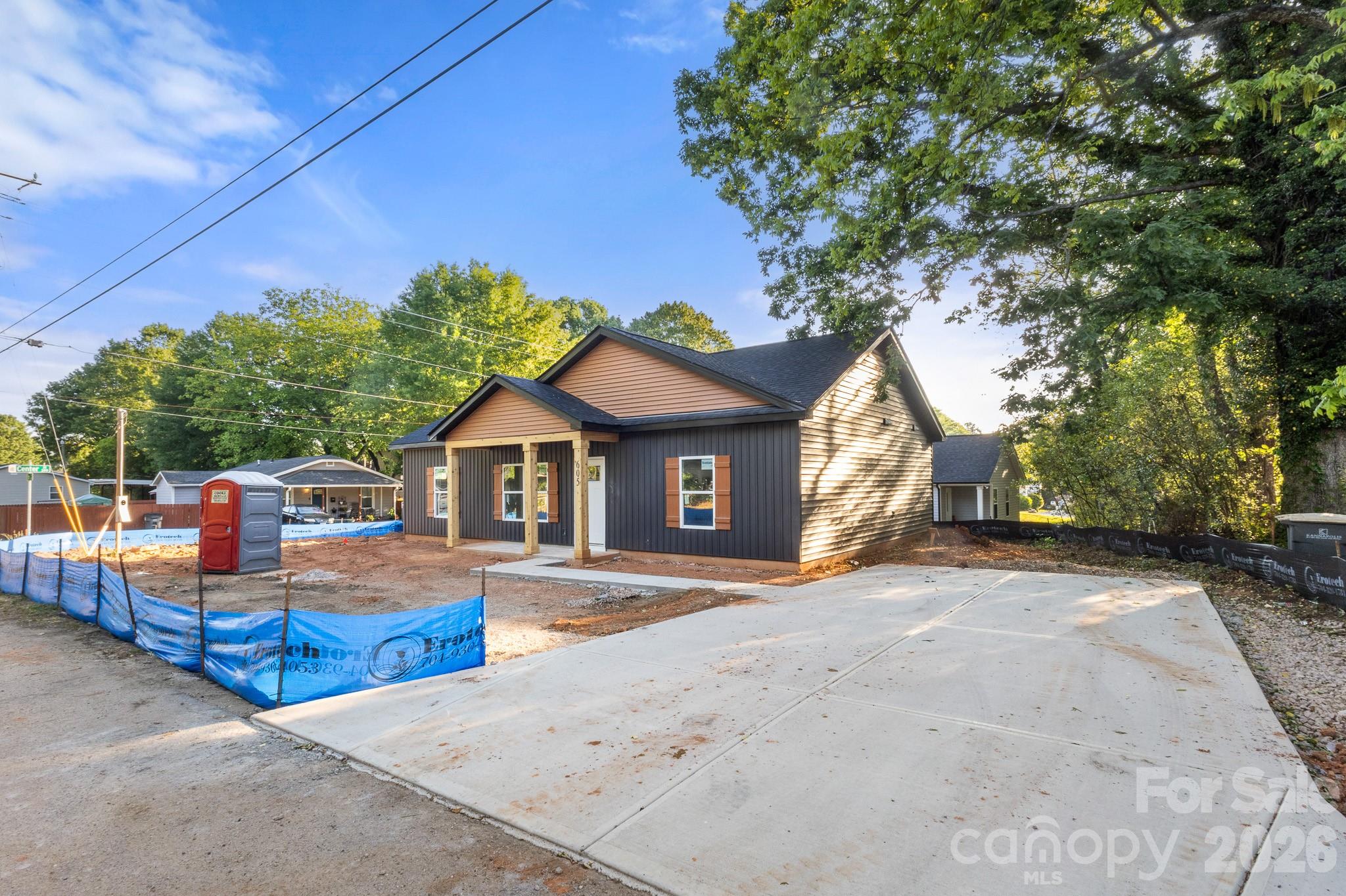 Photo 2 of 605 Huron Street, Kannapolis, NC
