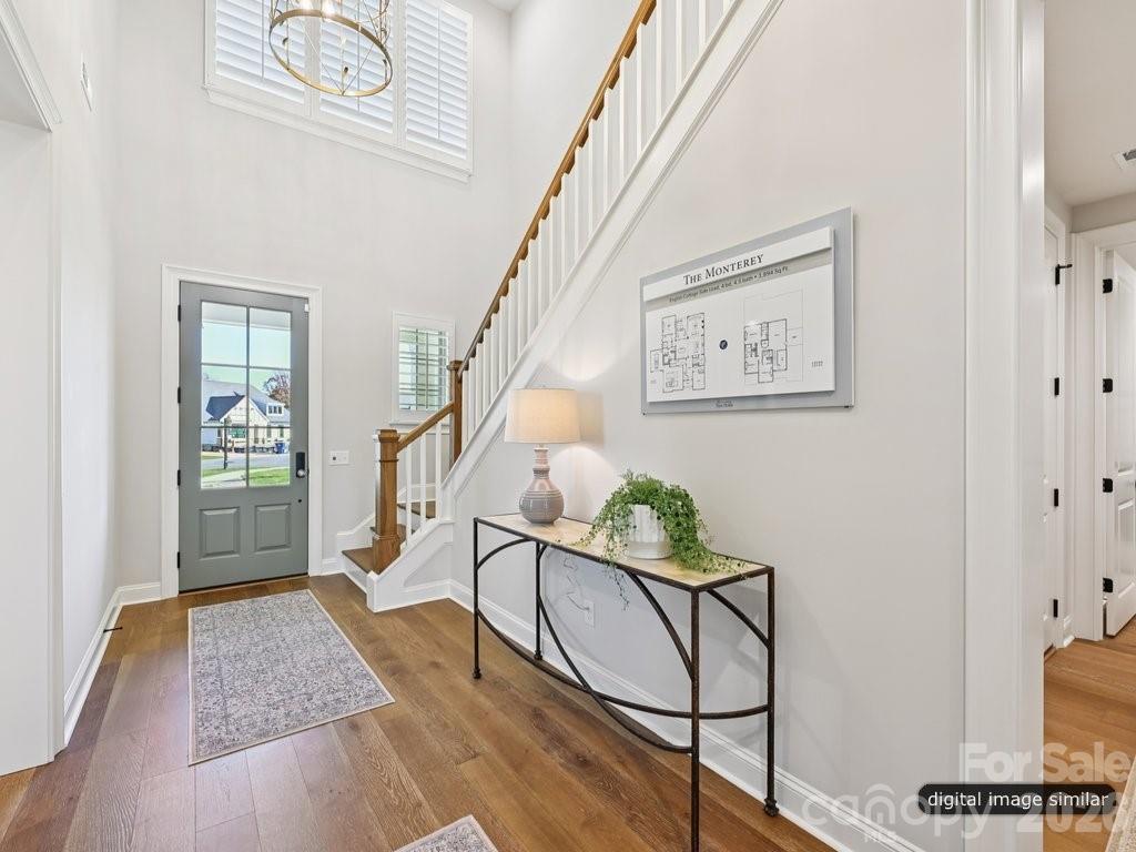 Photo 17 of 3137 Country Club Drive, Charlotte, NC