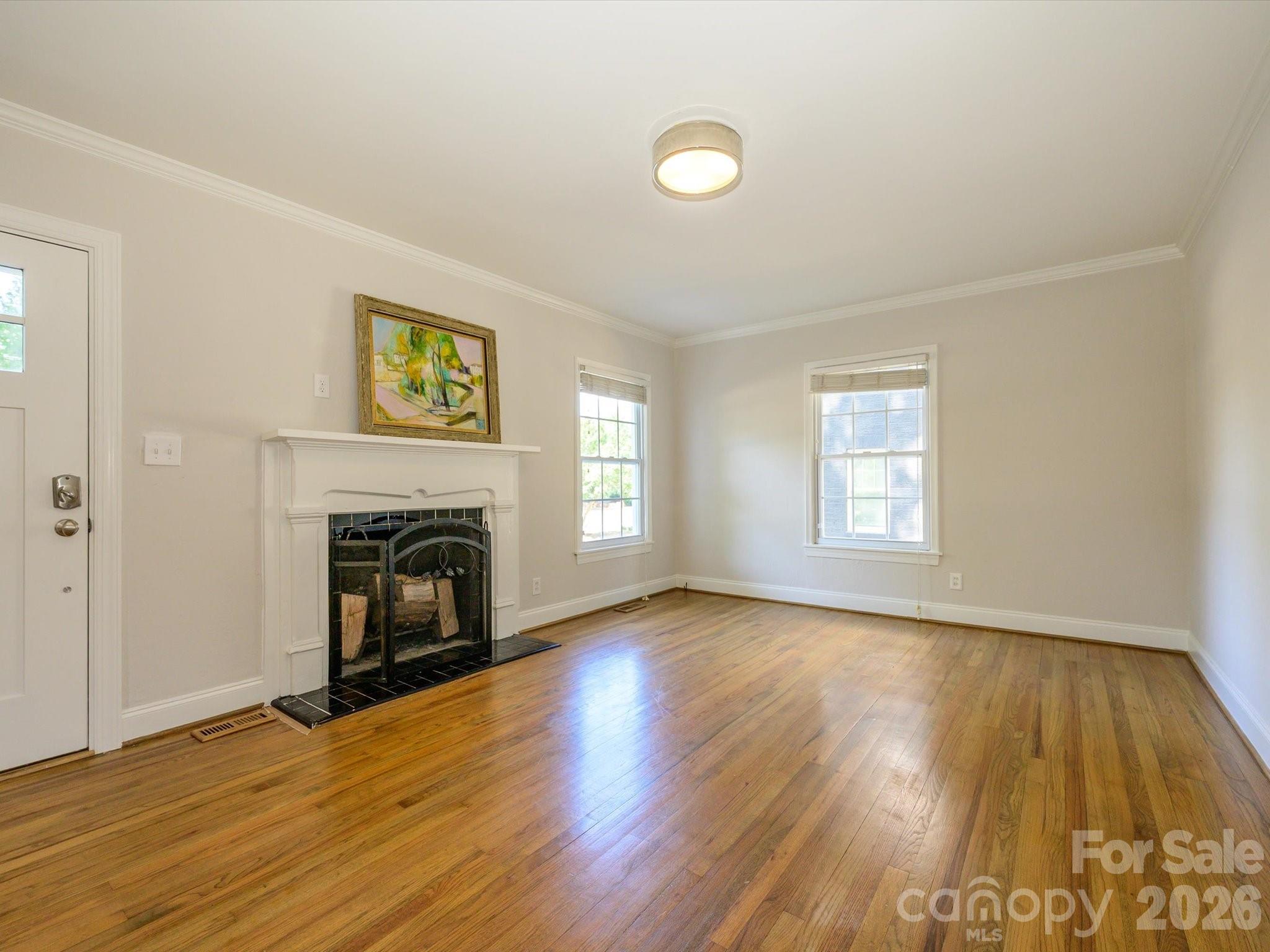 1929 Mecklenburg Avenue, Charlotte, NC - photo 5 of 36