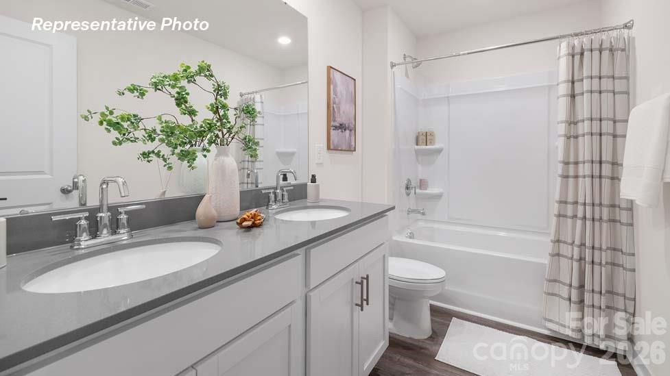 Photo 22 of 5127 Shallow Brook Drive, Charlotte, NC