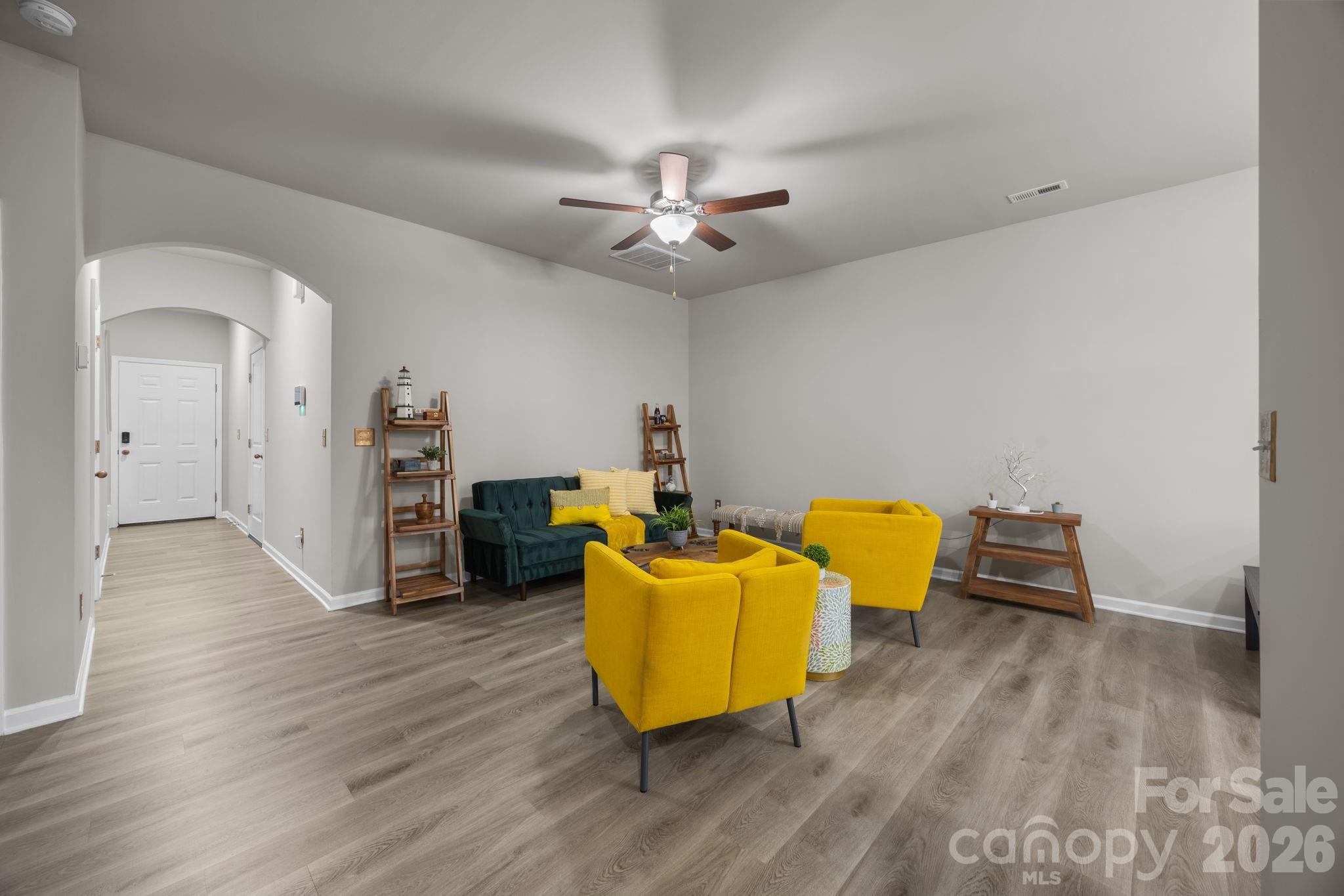 Photo 3 of 8105 Alderton Lane, Charlotte, NC