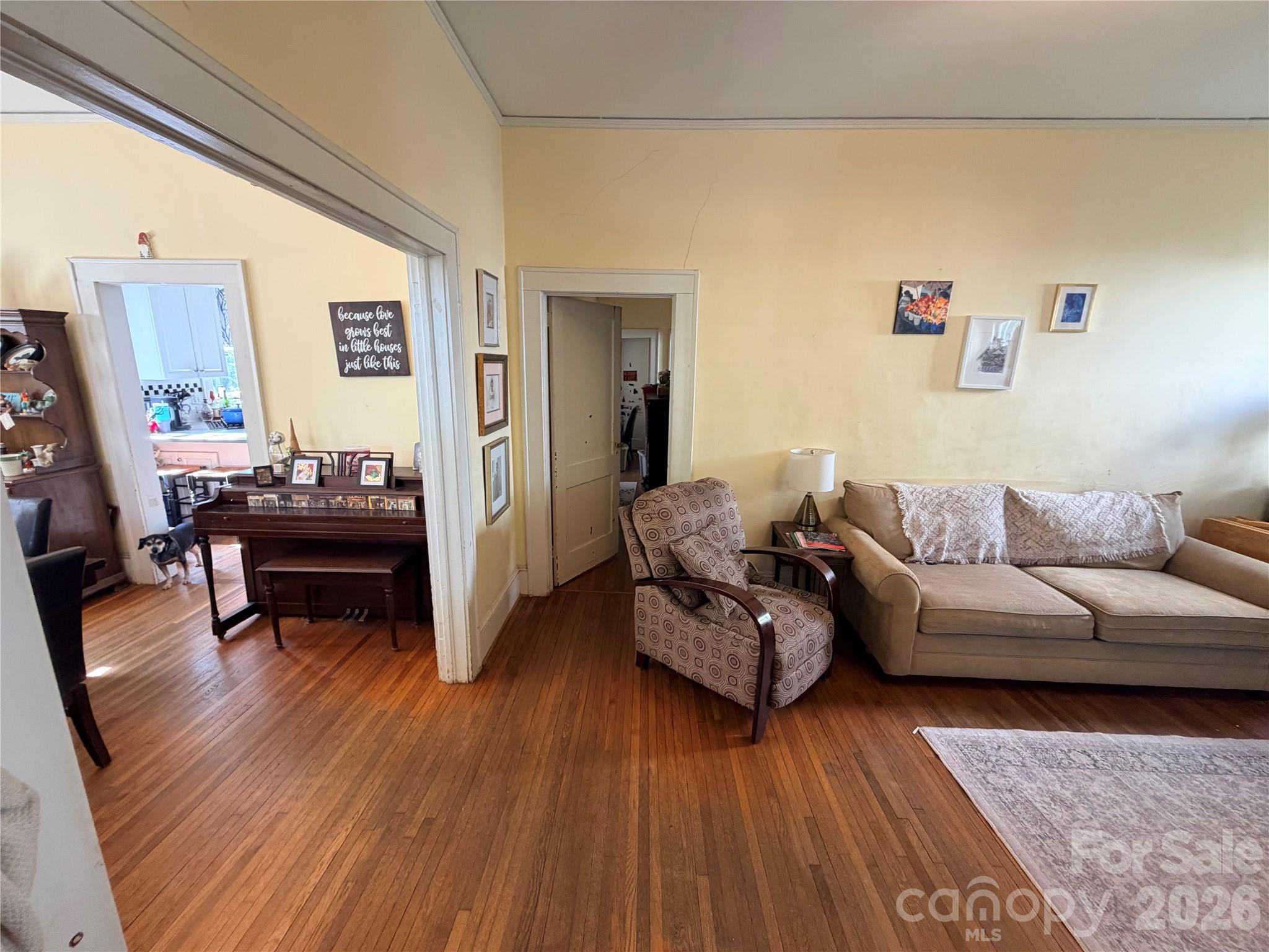 Photo 4 of 2104 Midwood Place, Charlotte, NC