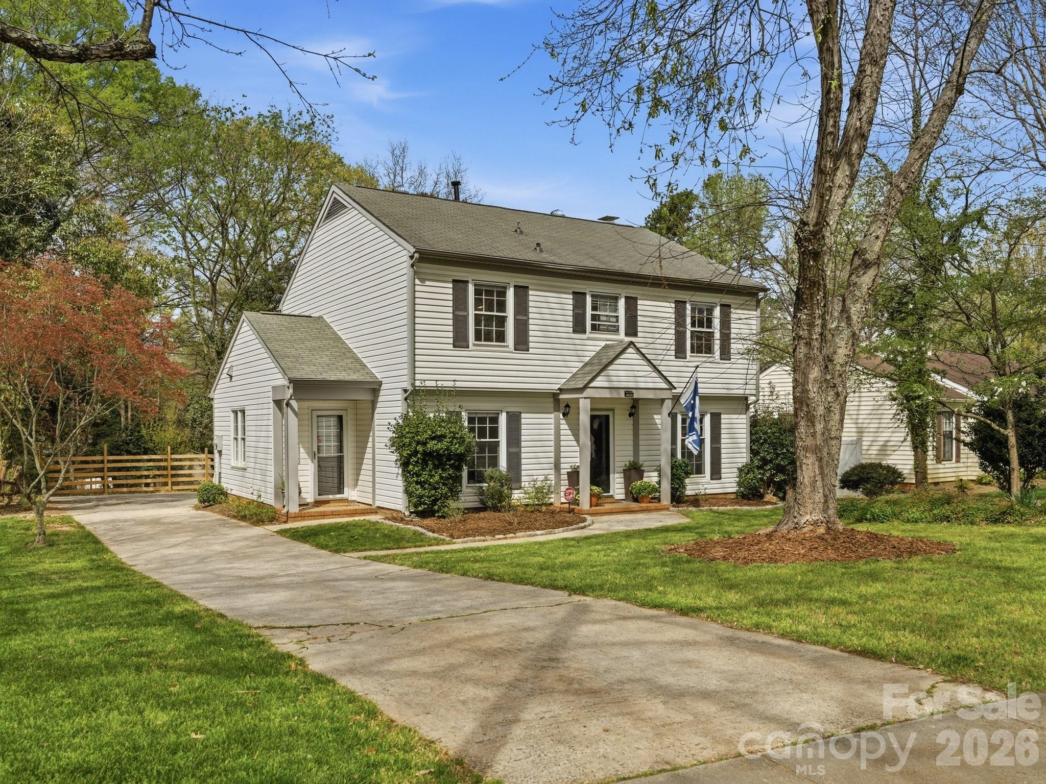 Photo 2 of 9234 Covedale Drive, Charlotte, NC