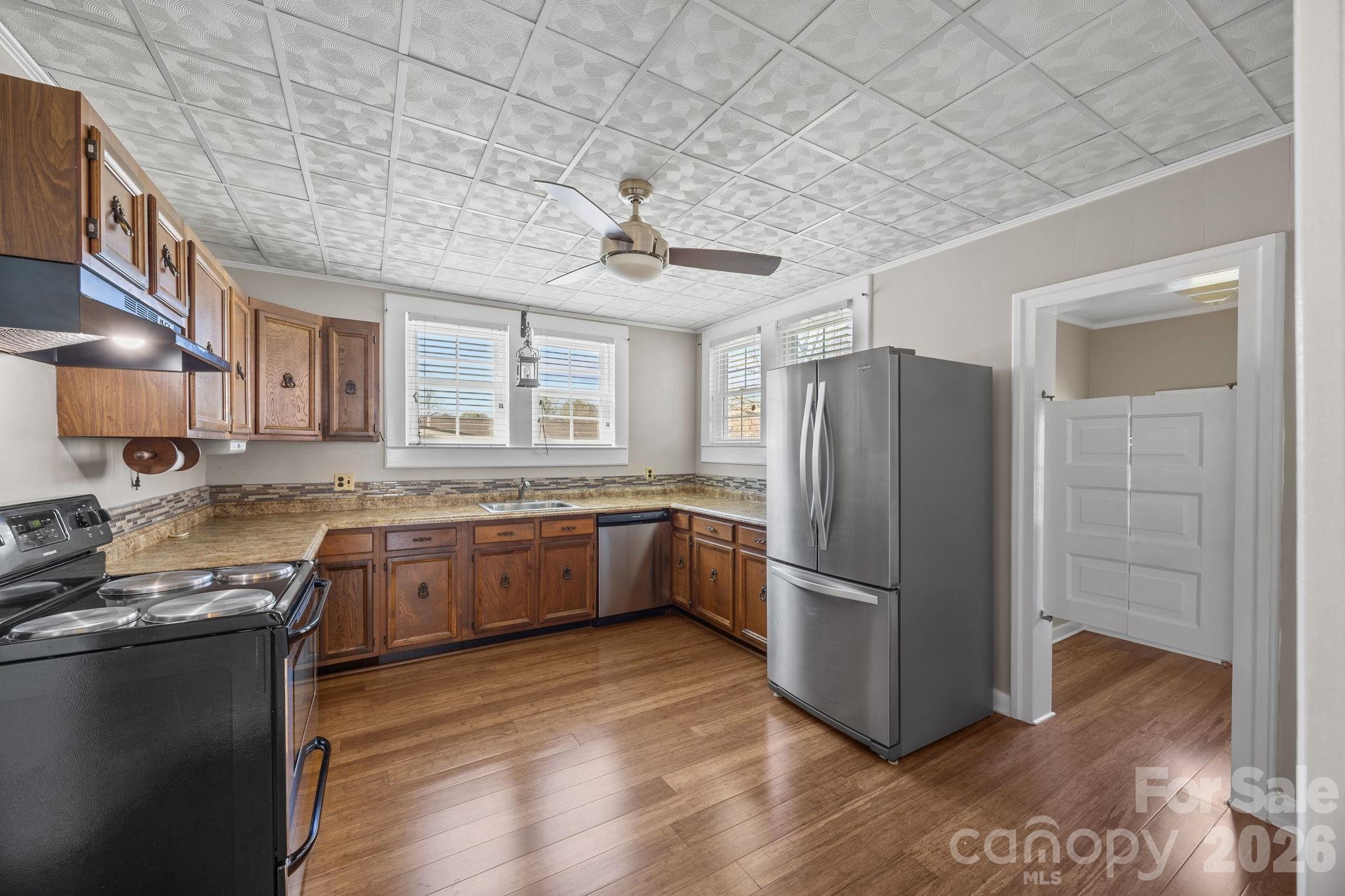 414 S Spencer Avenue, Spencer, NC - photo 21 of 45