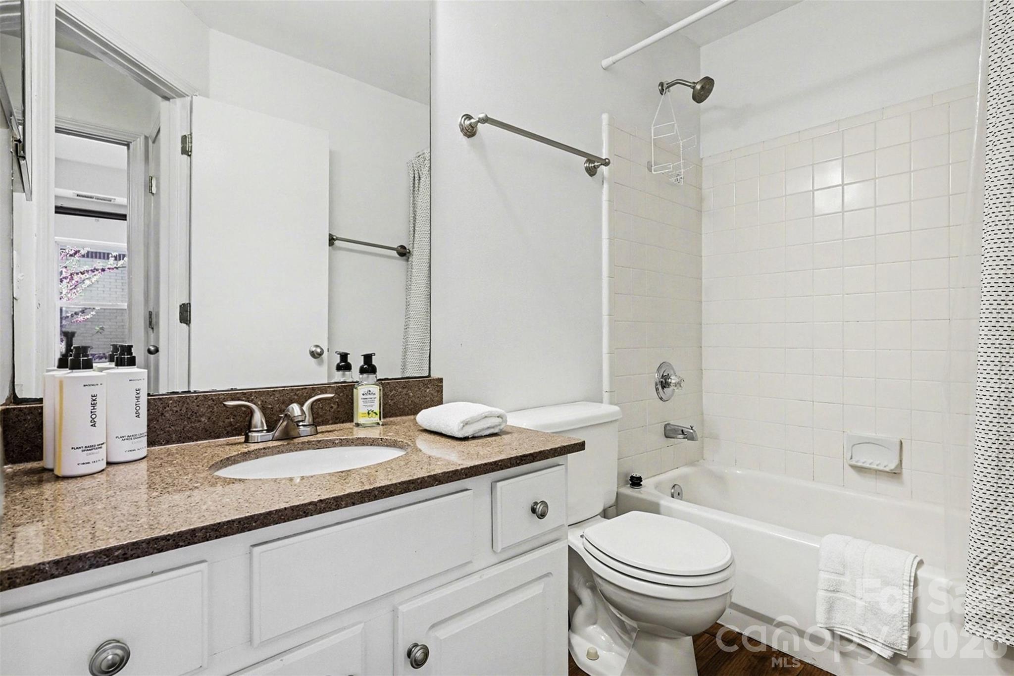Photo 23 of 703 E 8th Street, Charlotte, NC