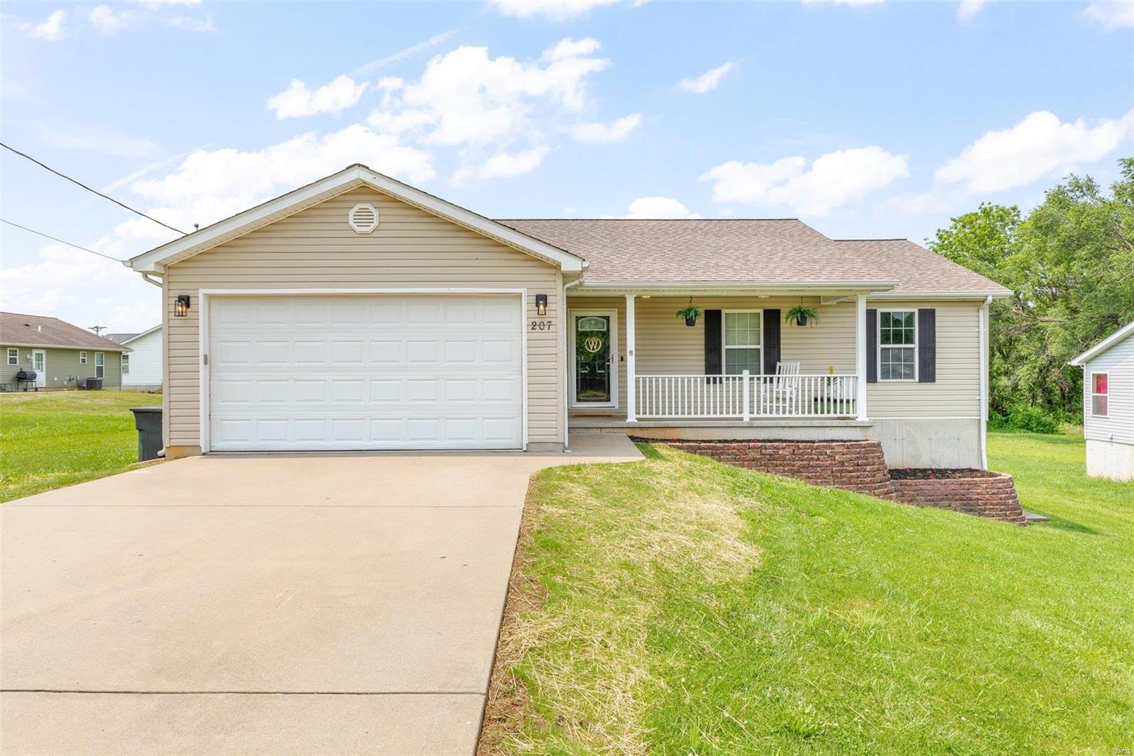 207 Allen Street - Vicky Crocker Realty