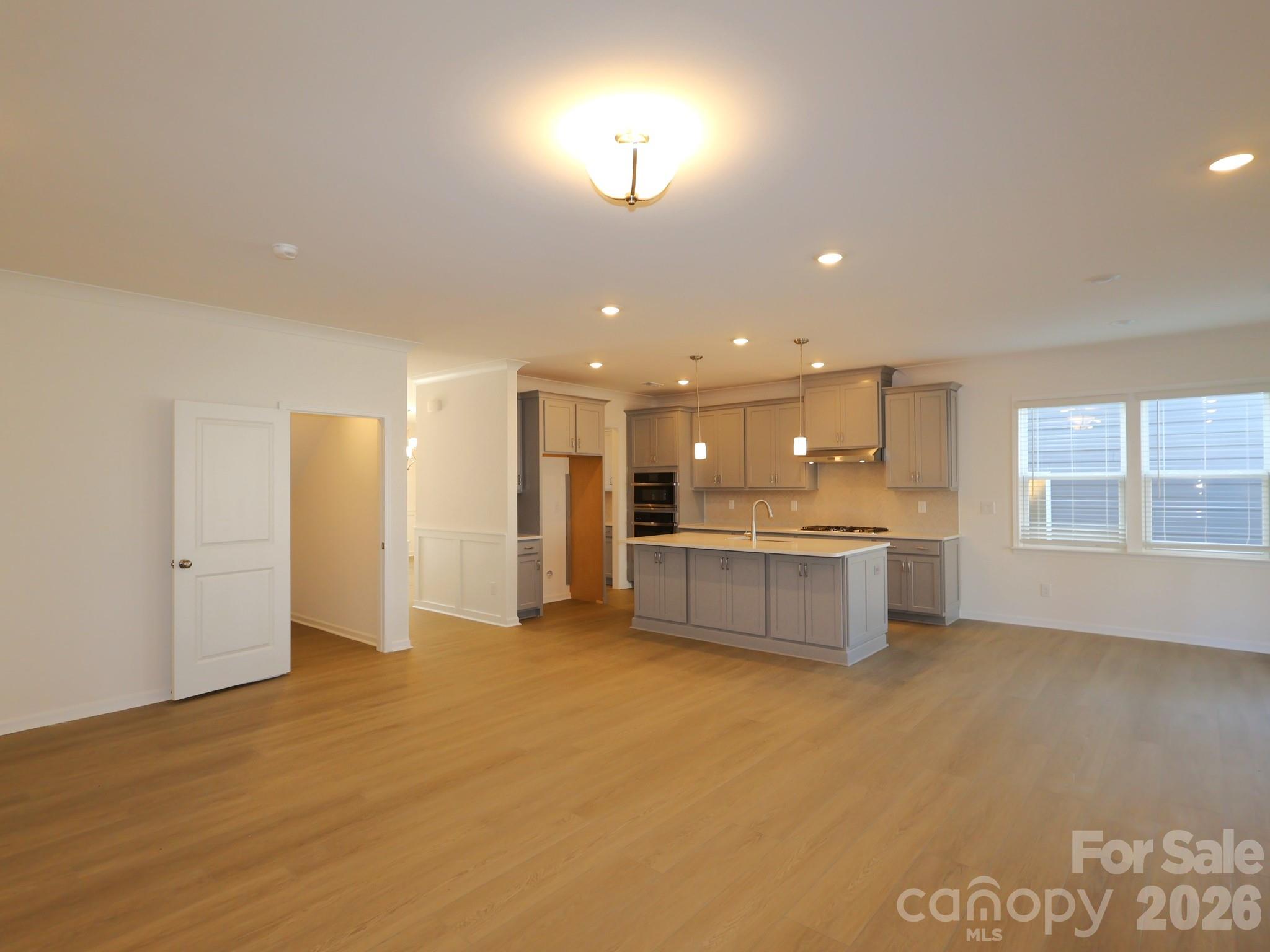 Photo 8 of 12113 Avienmore Drive, Charlotte, NC
