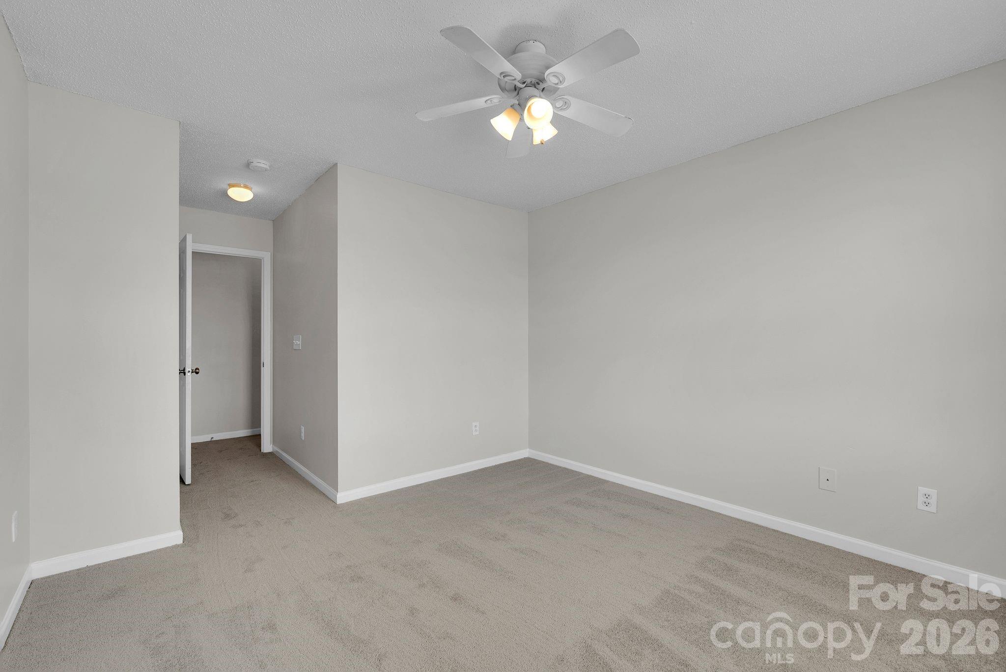 Photo 16 of 17039 Greenlawn Hills Court, Charlotte, NC