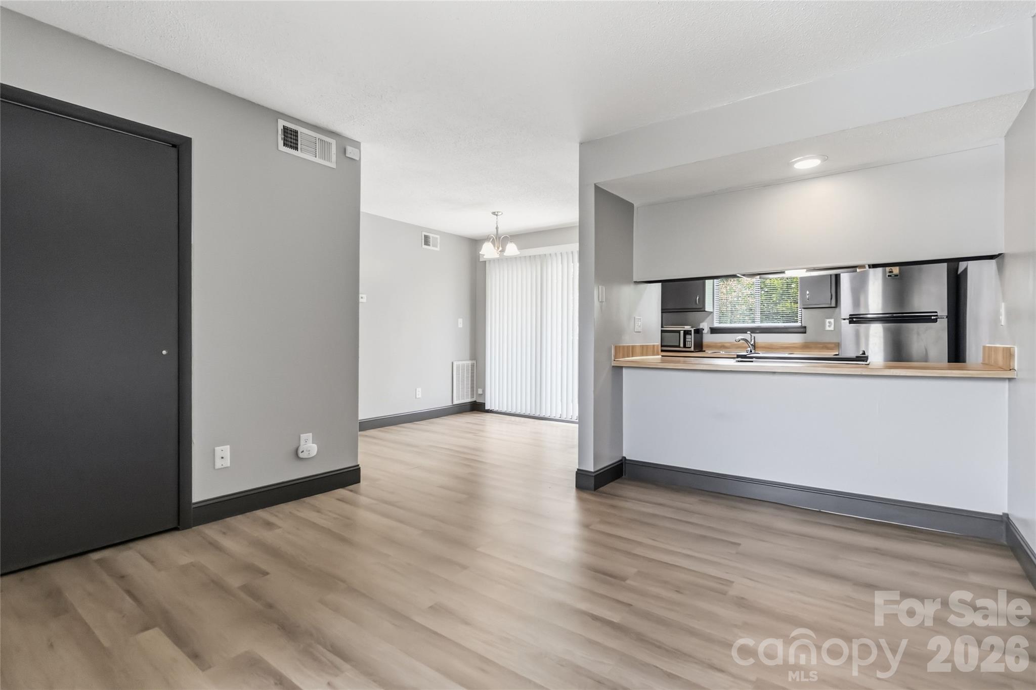 Photo 5 of 11033 Cedar View Road, Charlotte, NC
