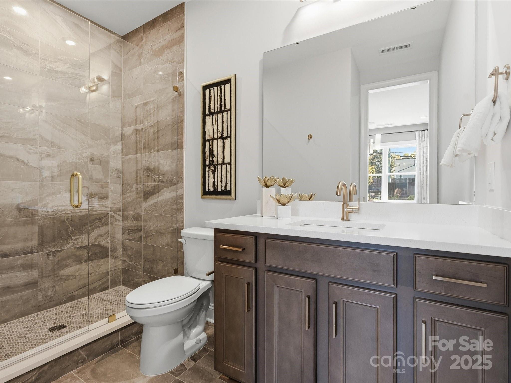 Photo 6 of 5115 Hoptree Street, Charlotte, NC