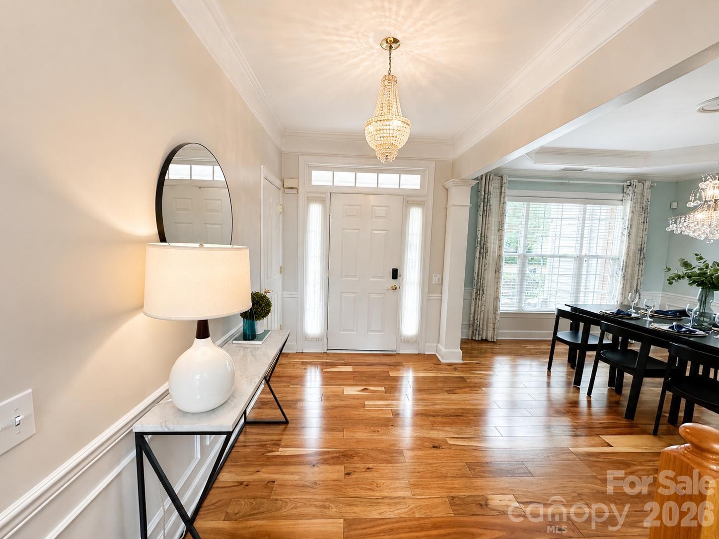 Photo 2 of 11106 Knight Castle Drive, Charlotte, NC