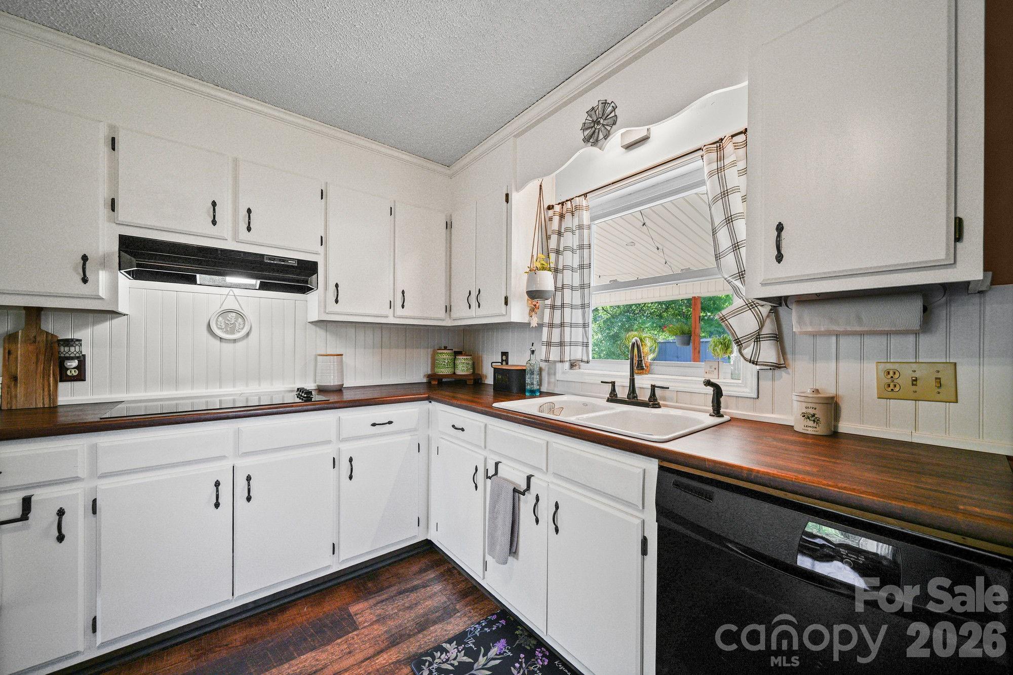 5949 Old Thompson Road, Norwood, NC - photo 8 of 33