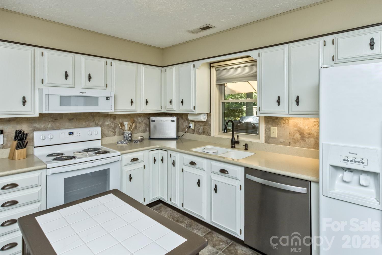 29 S Greenwood Forest Drive, Etowah, NC - photo 18 of 45