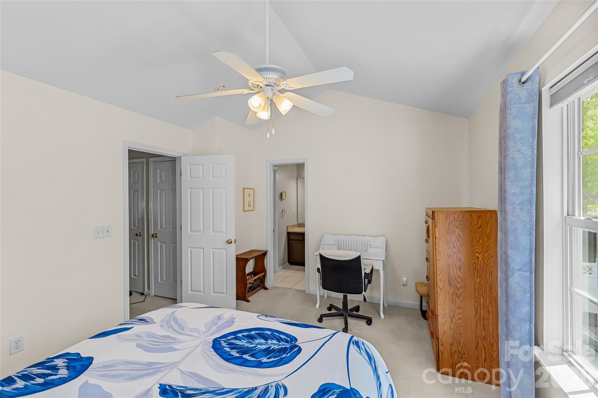 Photo 26 of 8733 Robinson Forest Drive, Charlotte, NC