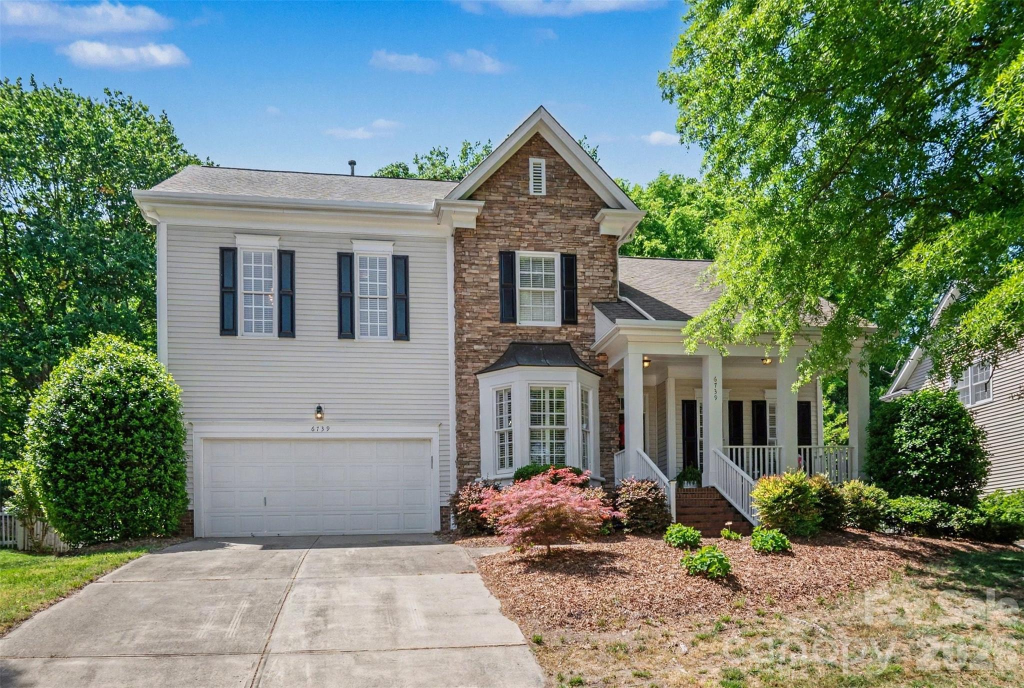 Photo 2 of 6739 Red Maple Drive, Charlotte, NC