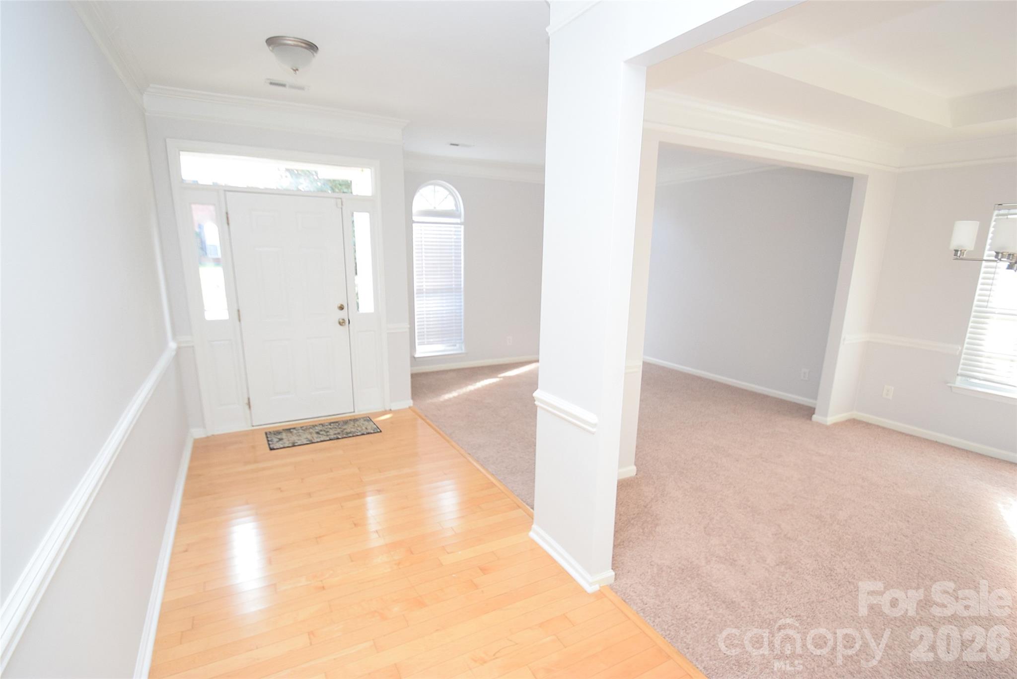 Photo 3 of 10214 Stoneykirk Lane, Charlotte, NC