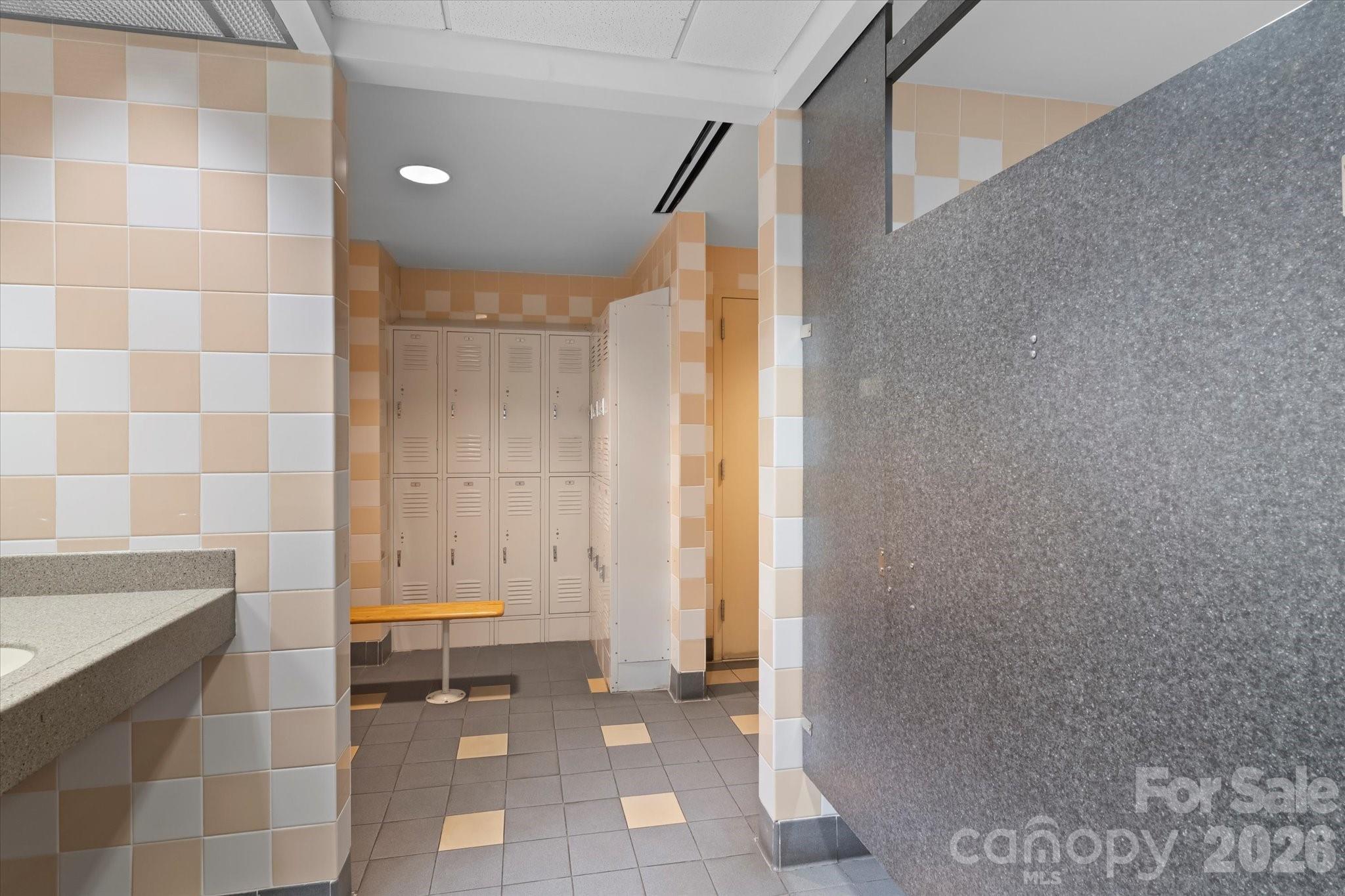 Photo 34 of 315 Arlington Avenue906, Charlotte, NC