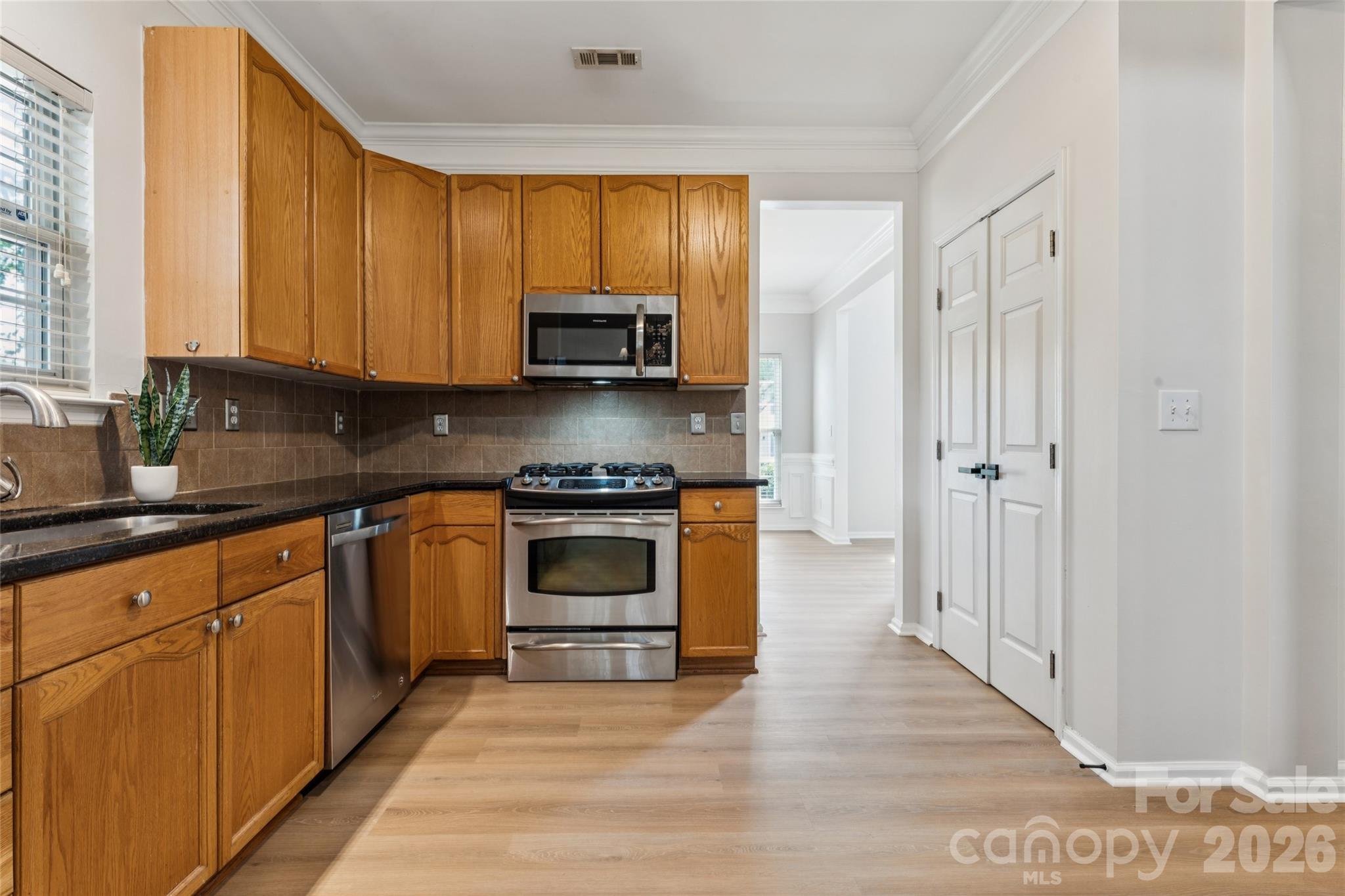 Photo 16 of 11627 Knightsdale Drive, Charlotte, NC