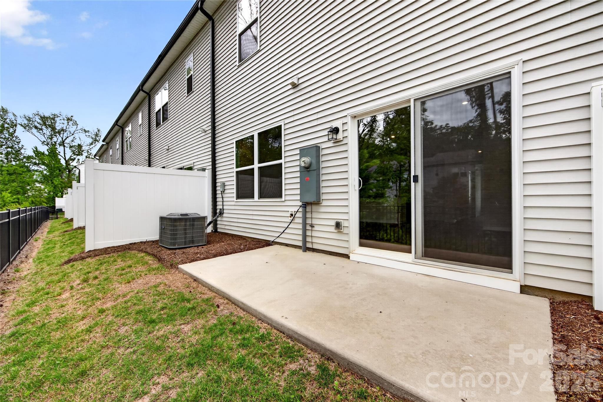Photo 23 of 6025 Longar Lane, Charlotte, NC