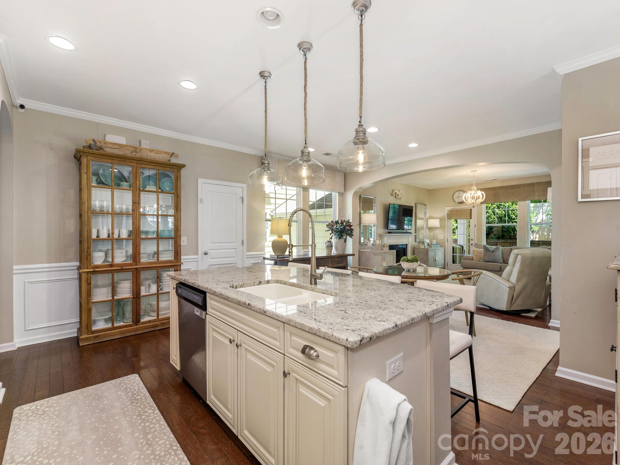 Photo 8 of 6025 Glenmore Garden Drive, Charlotte, NC