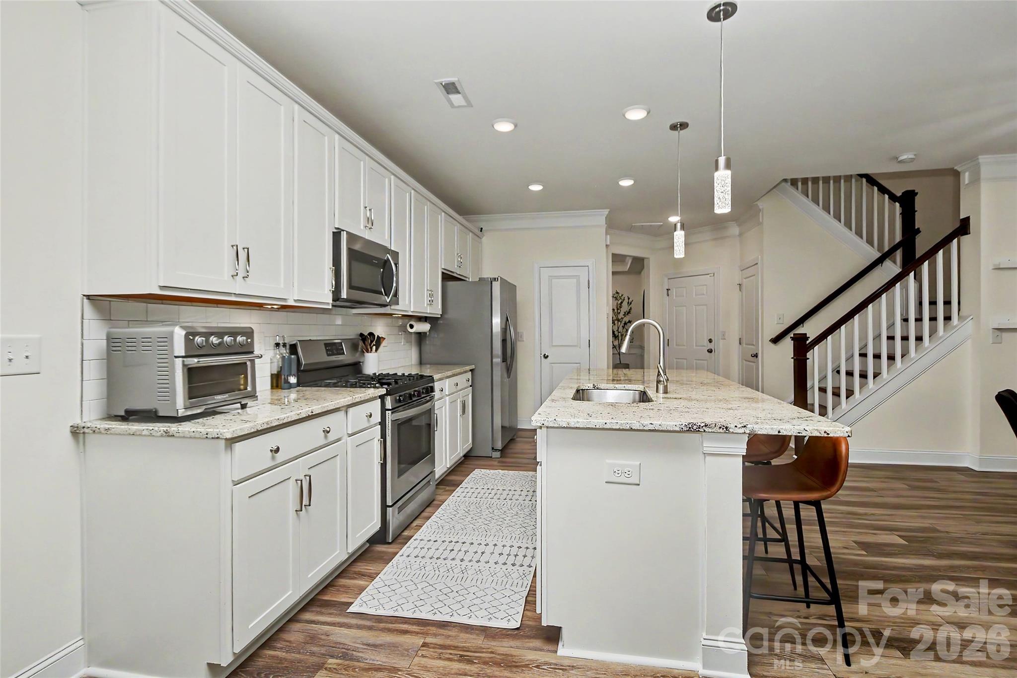 Photo 6 of 1010 Moffatt Lane, Matthews, NC