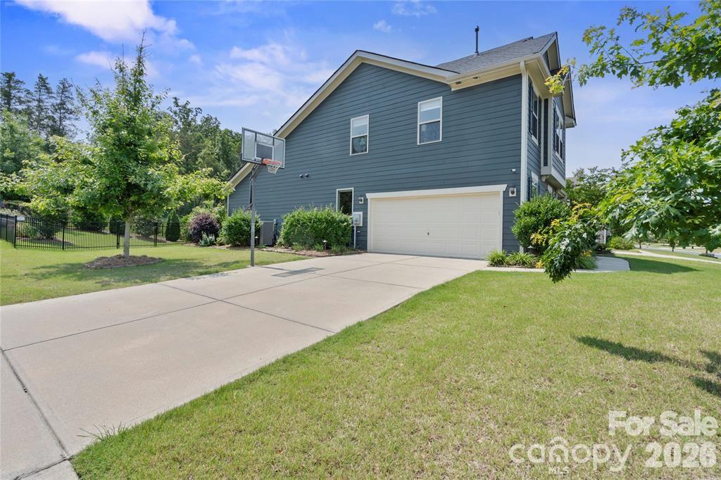 Photo 2 of 8340 Breton Way, Harrisburg, NC