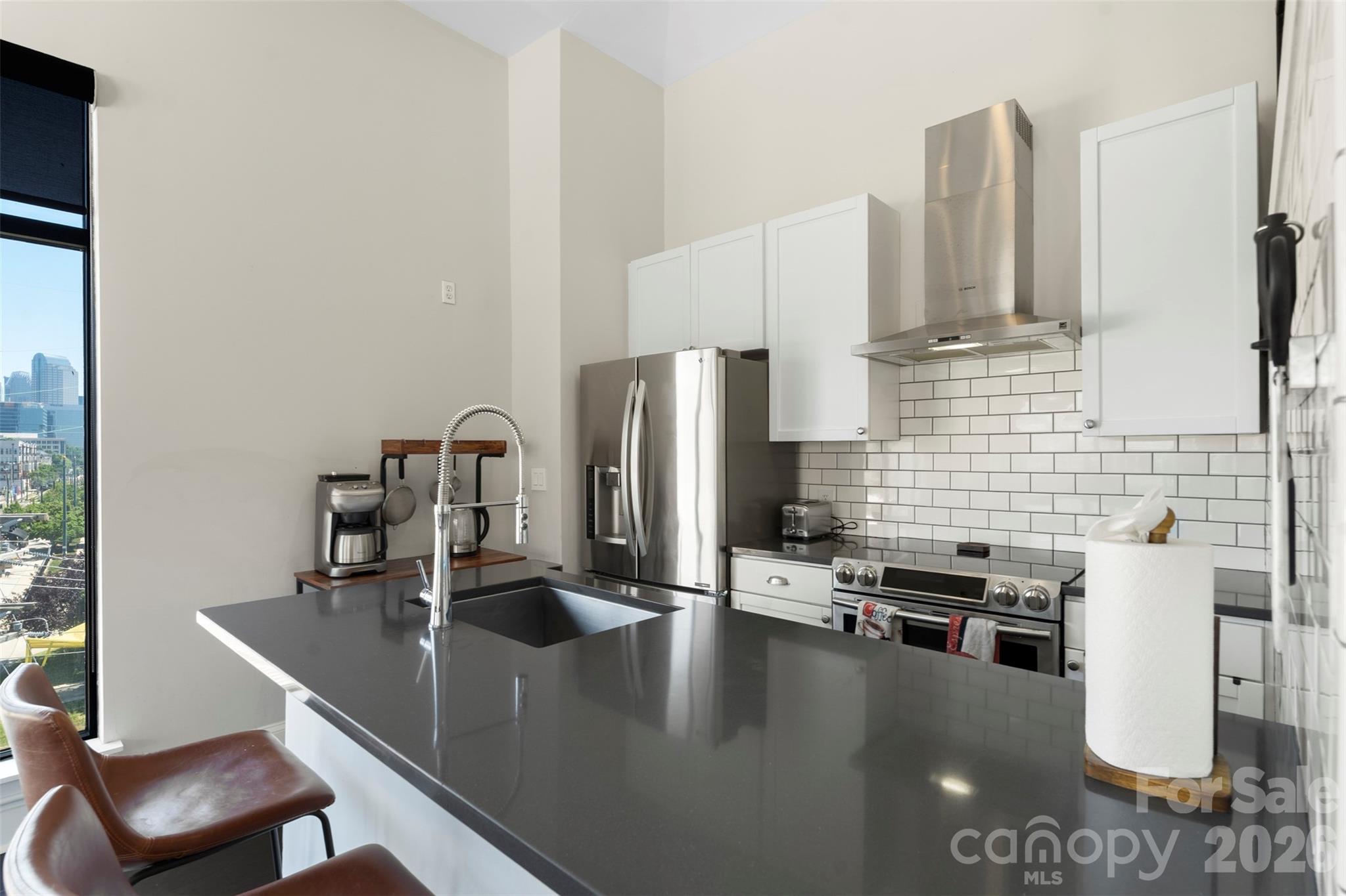 Photo 14 of 115 E Park Avenue#401, Charlotte, NC