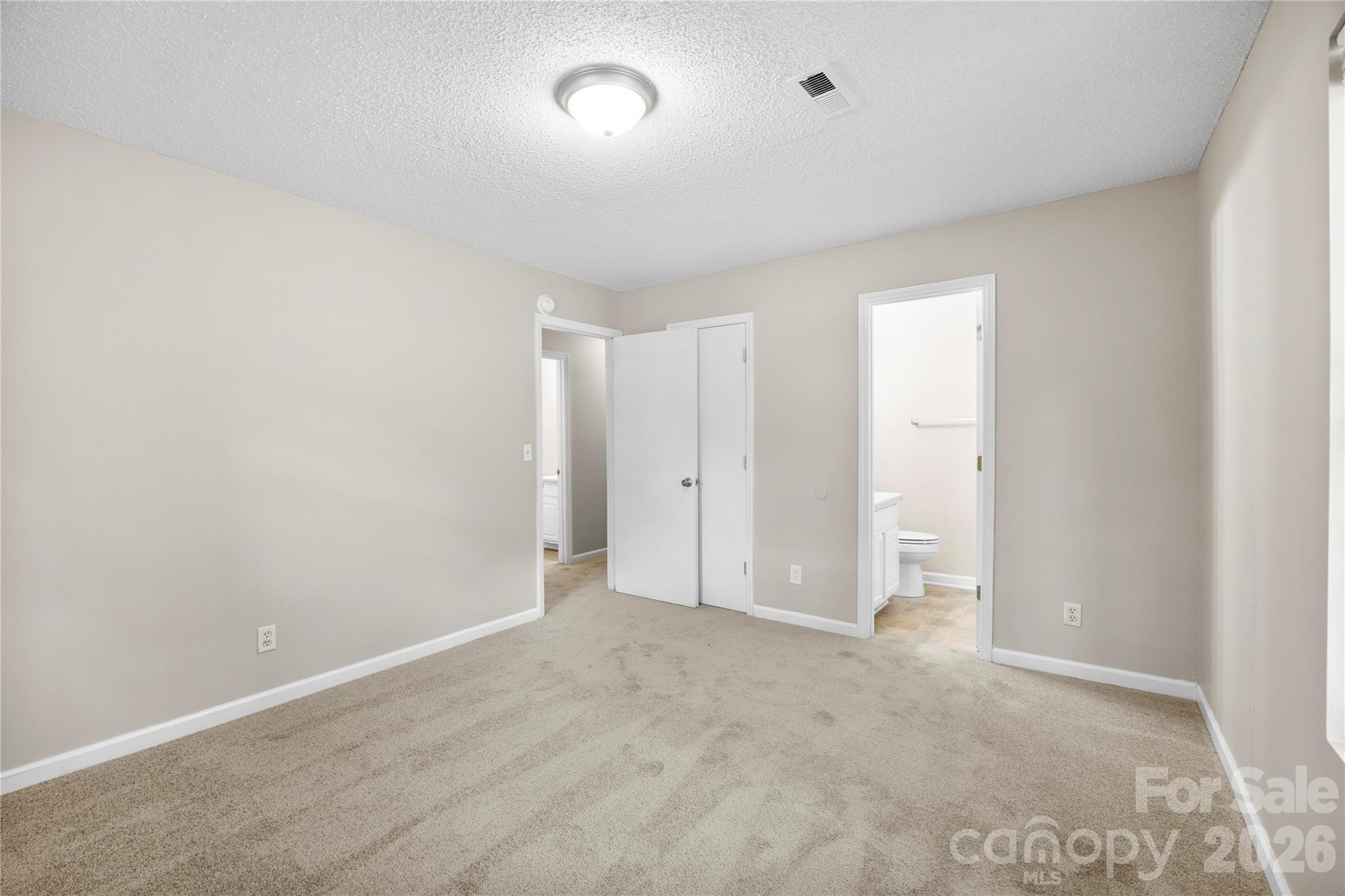Photo 23 of 4525 Rolling Hill Drive, Charlotte, NC