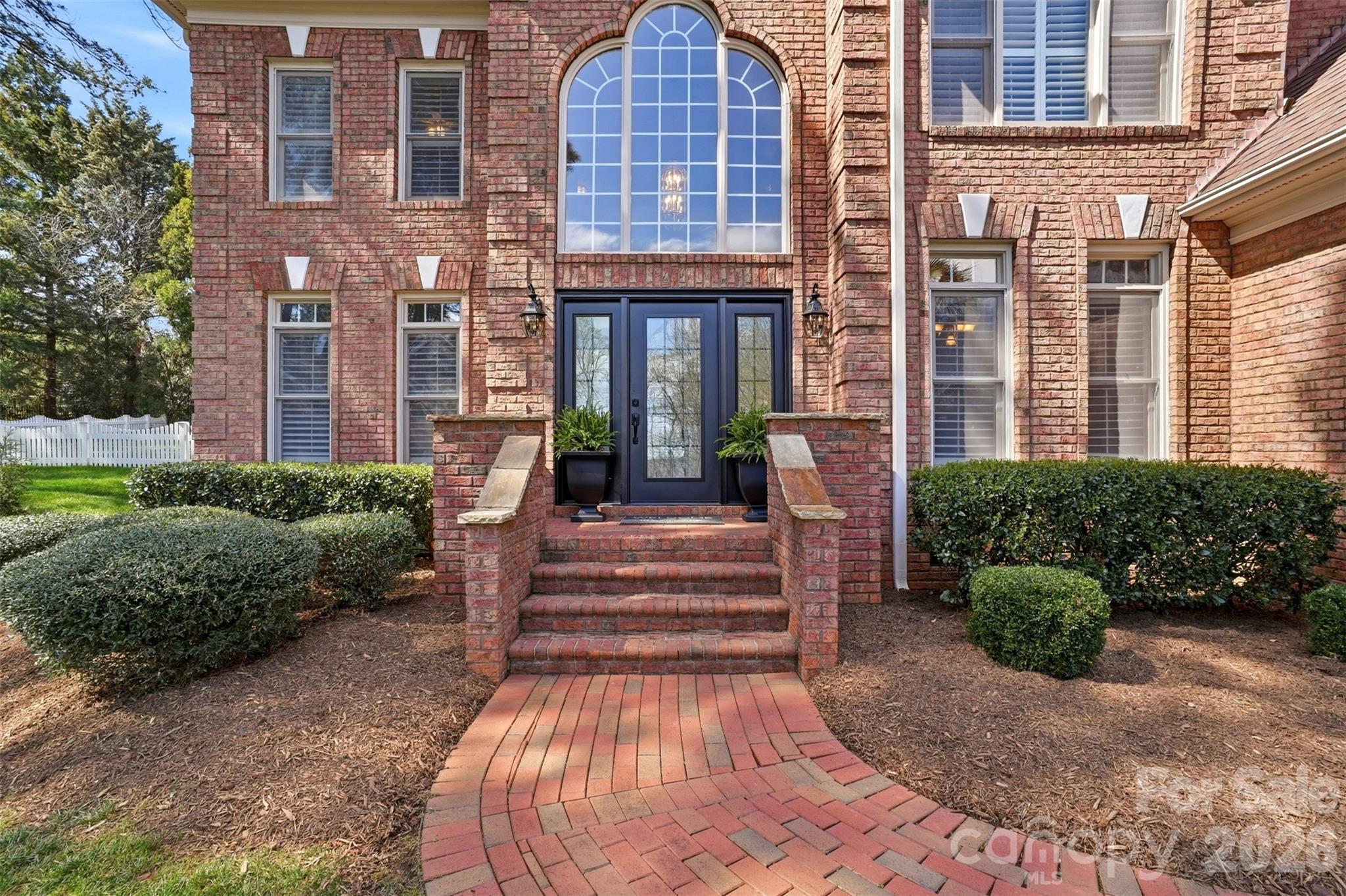 Photo 4 of 6041 Bluebird Hill Lane, Matthews, NC