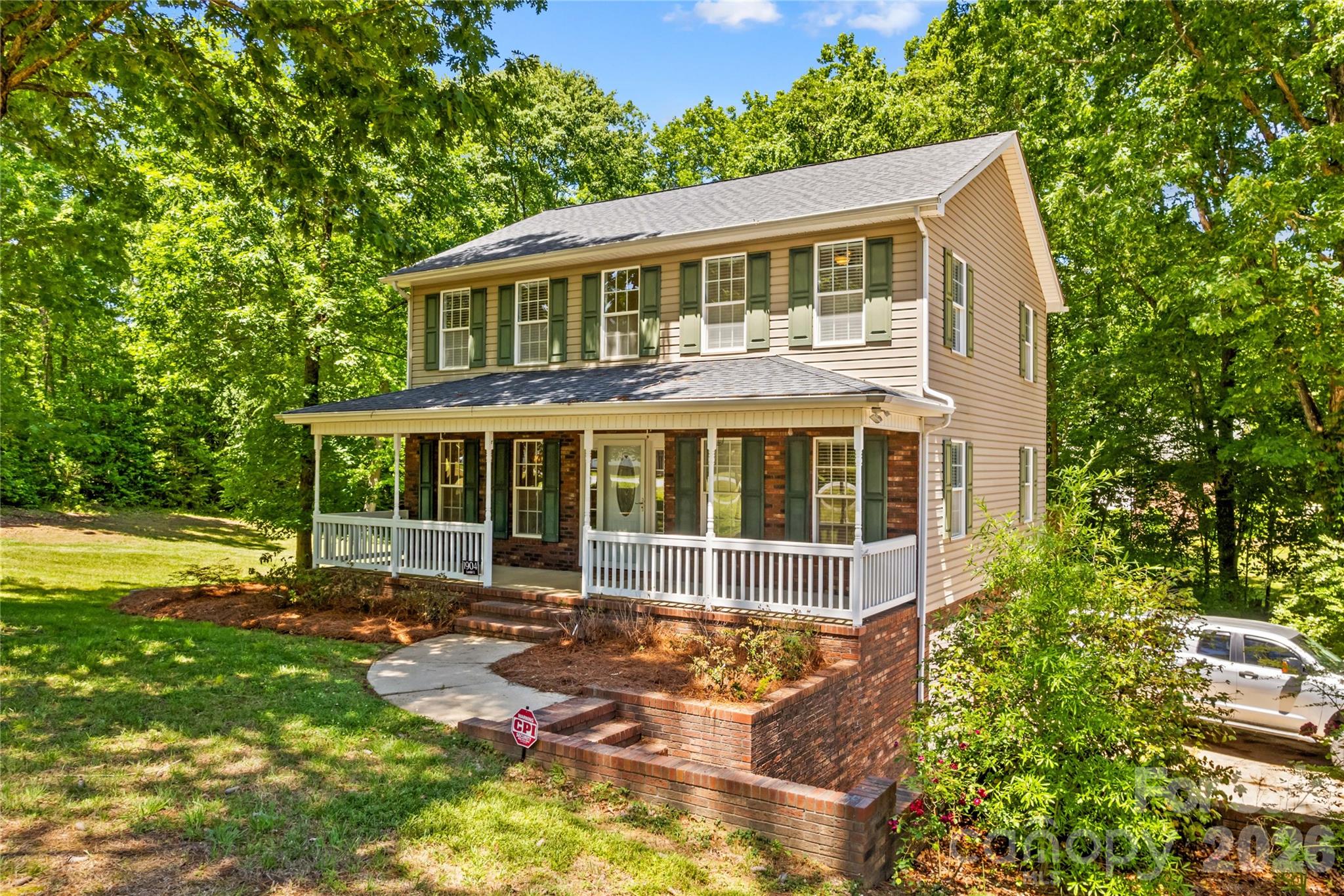 Photo 4 of 1904 Lorelei Court, Mount Pleasant, NC