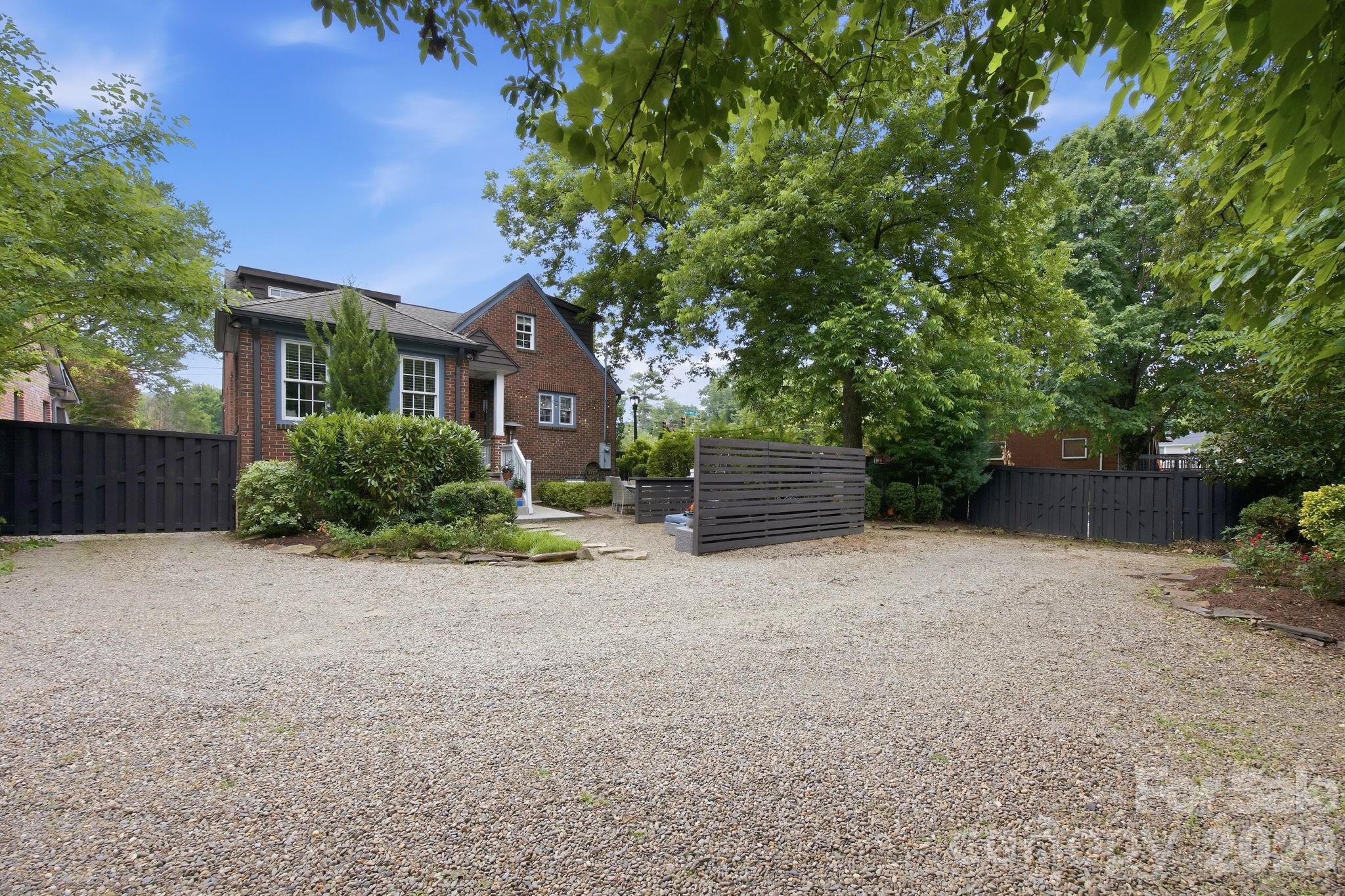 Photo 48 of 1726 S Mint Street, Charlotte, NC