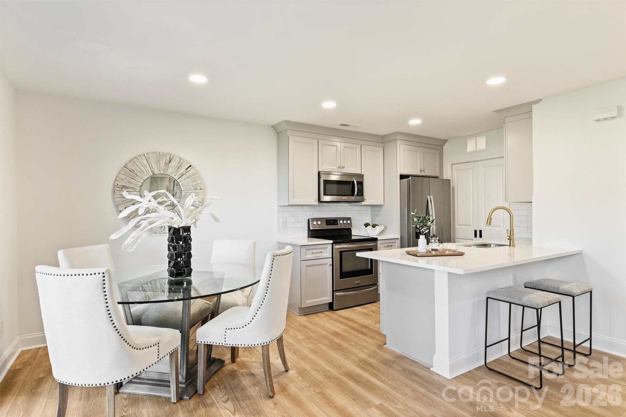 Photo 9 of 11141 Harrowfield Road, Charlotte, NC