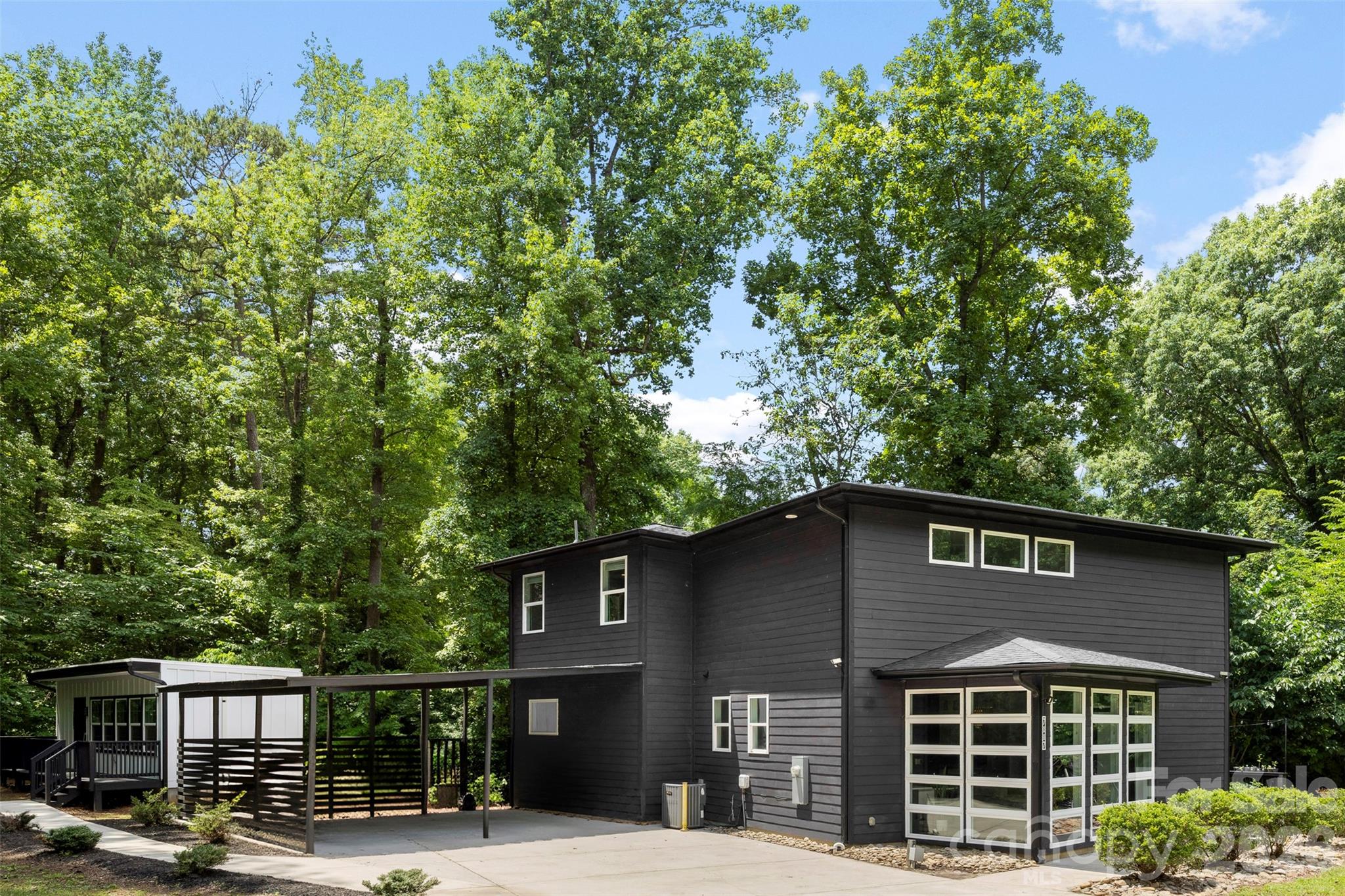 Home for sale at 7117 W Sugar Creek Road, Charlotte, NC — photo 1 of 40